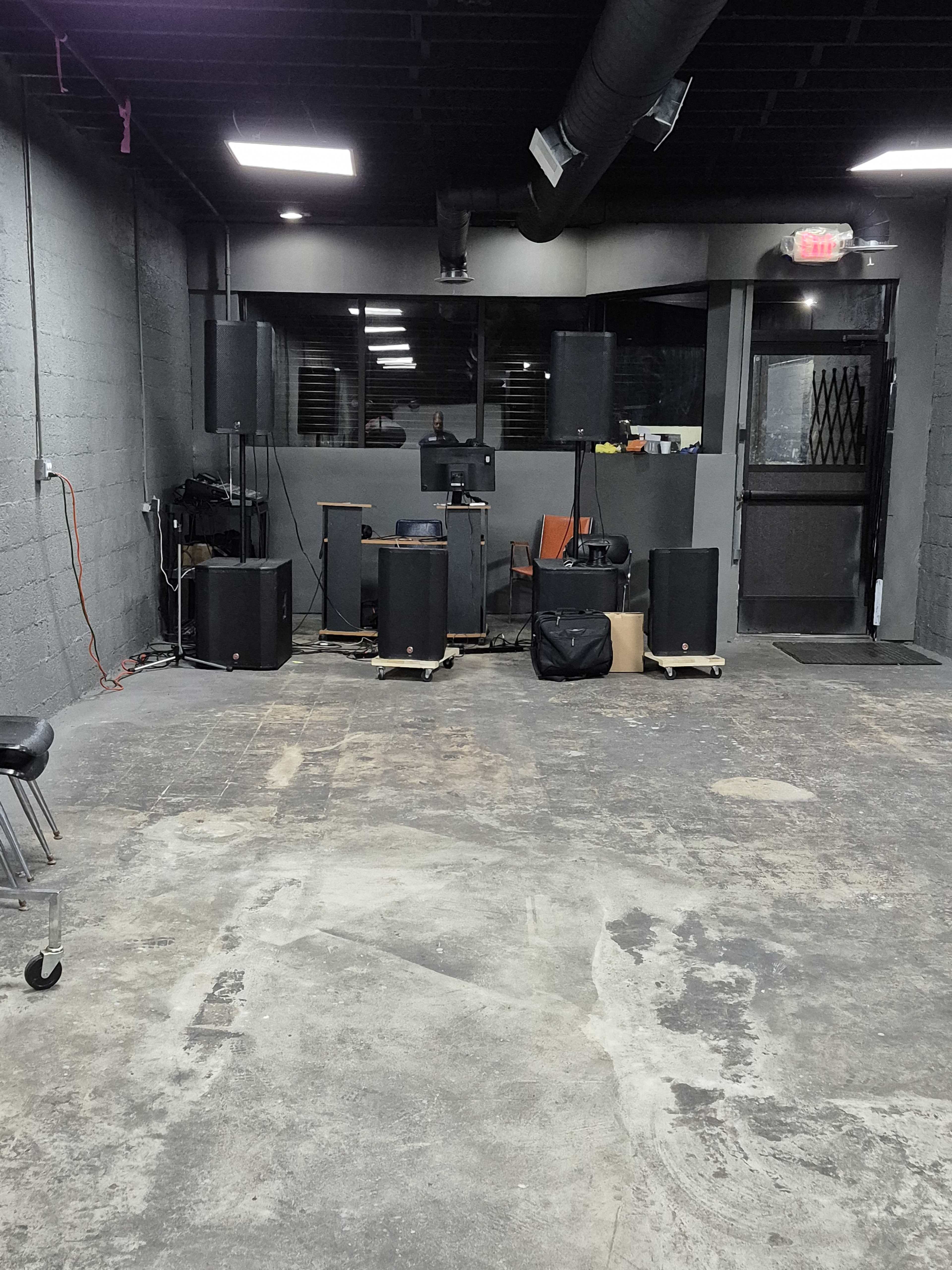 Full customizable space to create whatever you can imagine, Detroit, MI ...