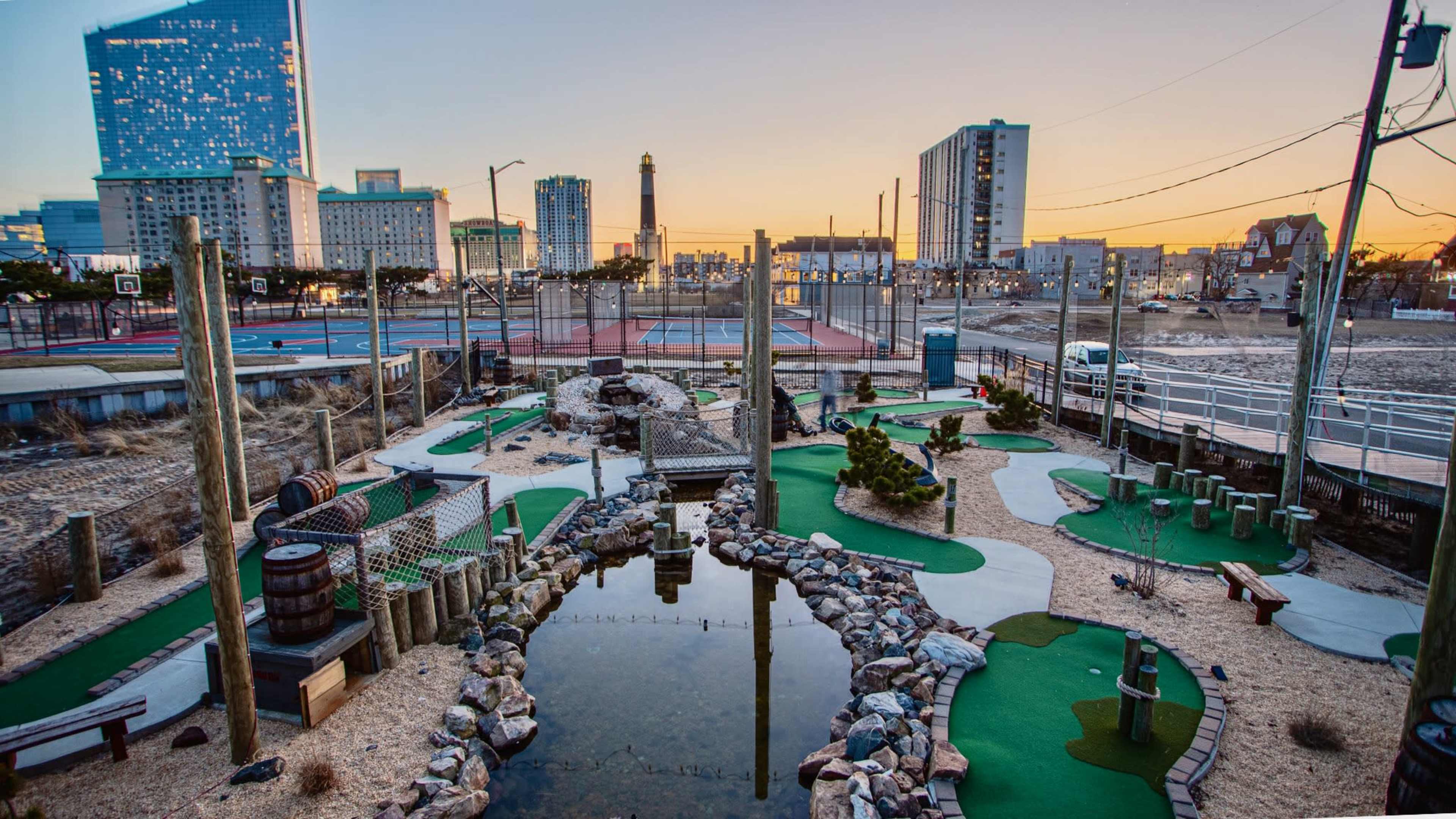 North Beach Mini Golf & Bike Rentals | boardwalk deck and mini golf course, Atlantic City, NJ ...