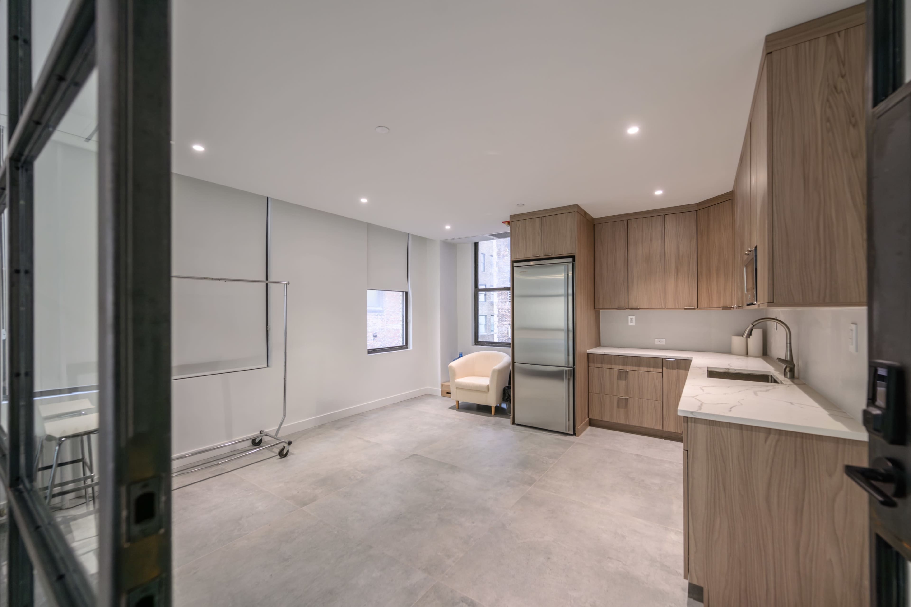 Midtown Expansive and Creative Space, New York, NY | Event | Peerspace