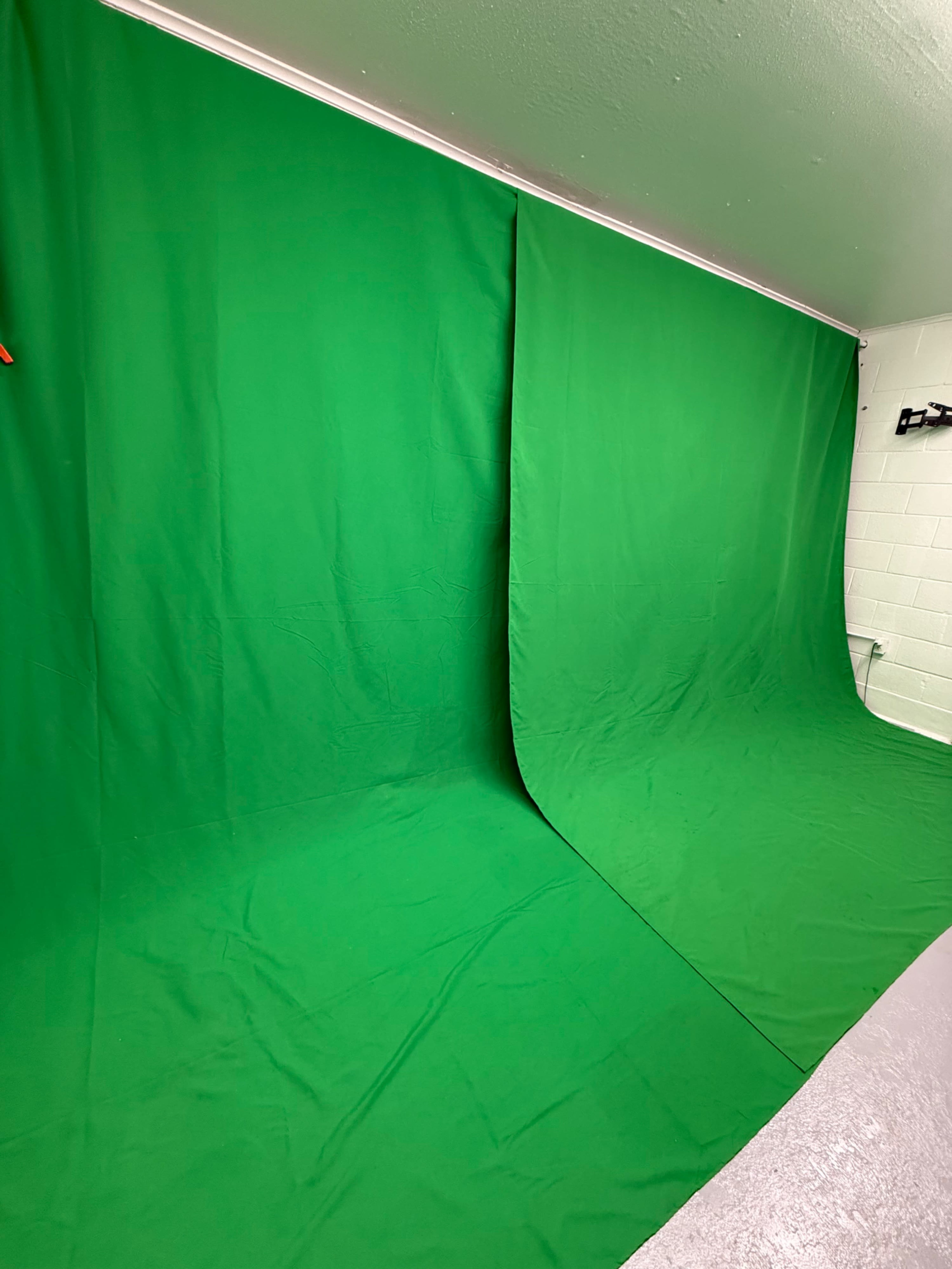 Green Screen Room - Parallel Ego Building, Houston, TX | Production ...