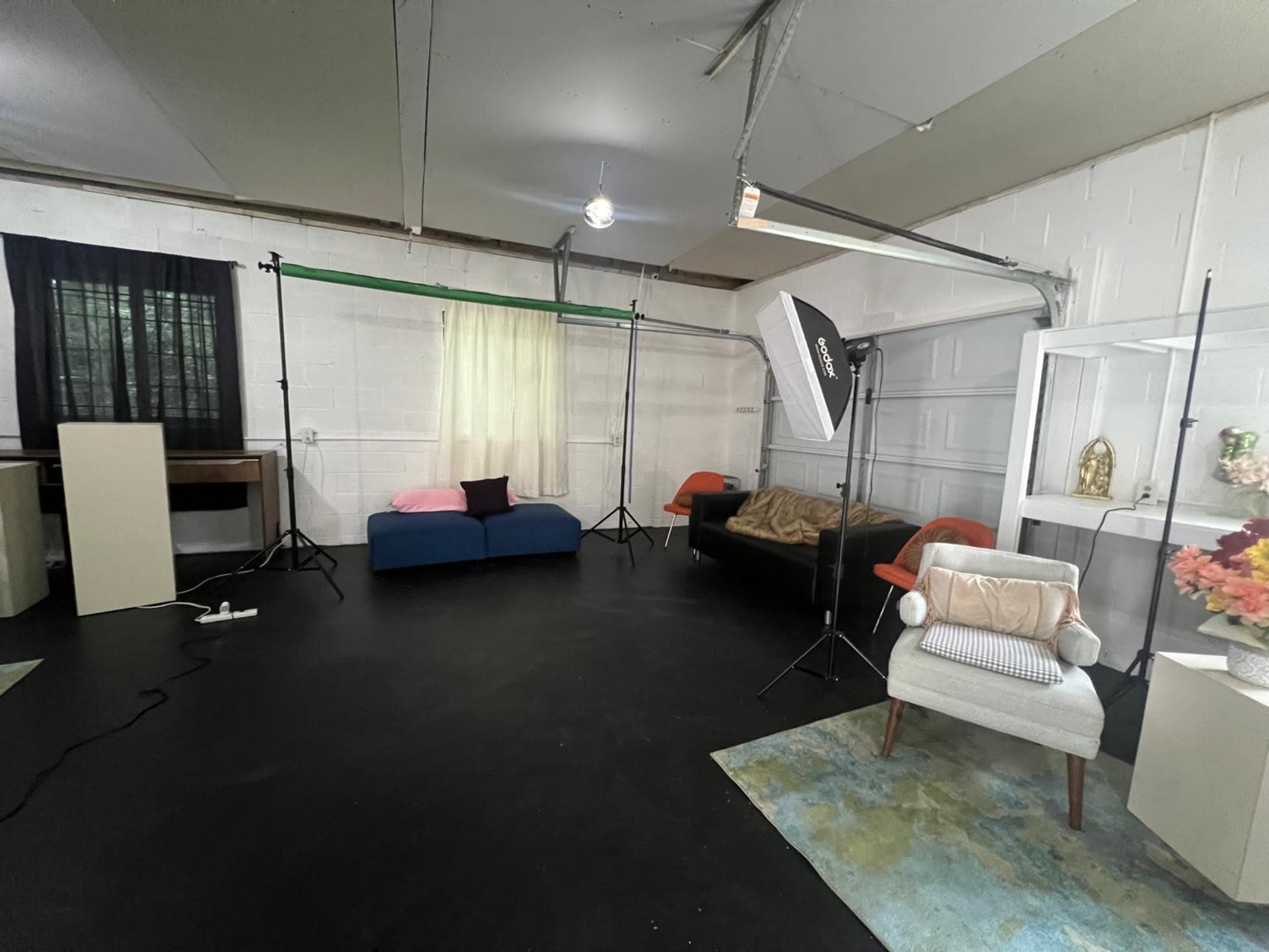 Large Photo and Video Studio Downtown with Parking, seamless paper, lighting and creative sets ...