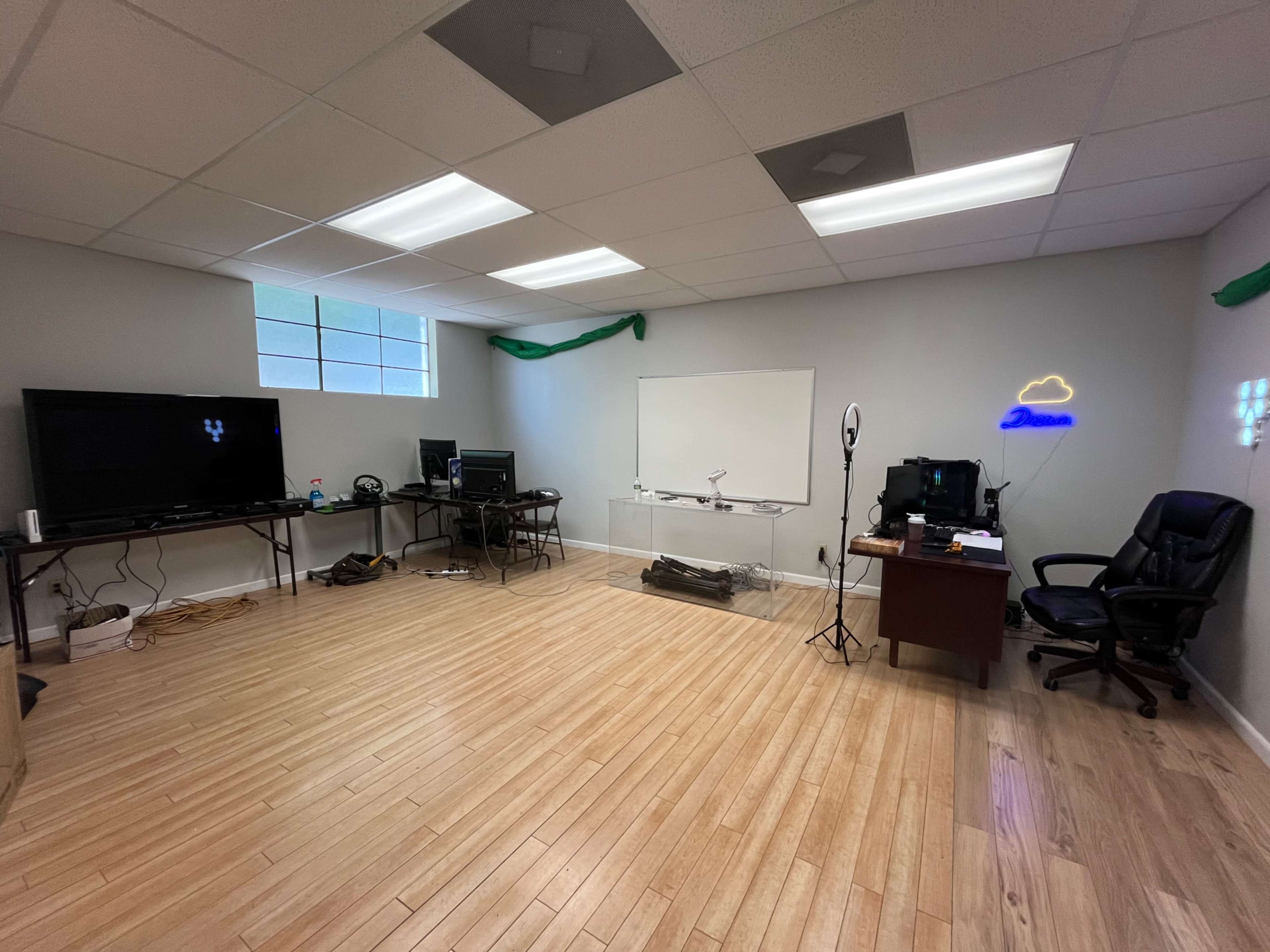 Downtown Techy Content Creating Creative Office With Gaming And Music ...