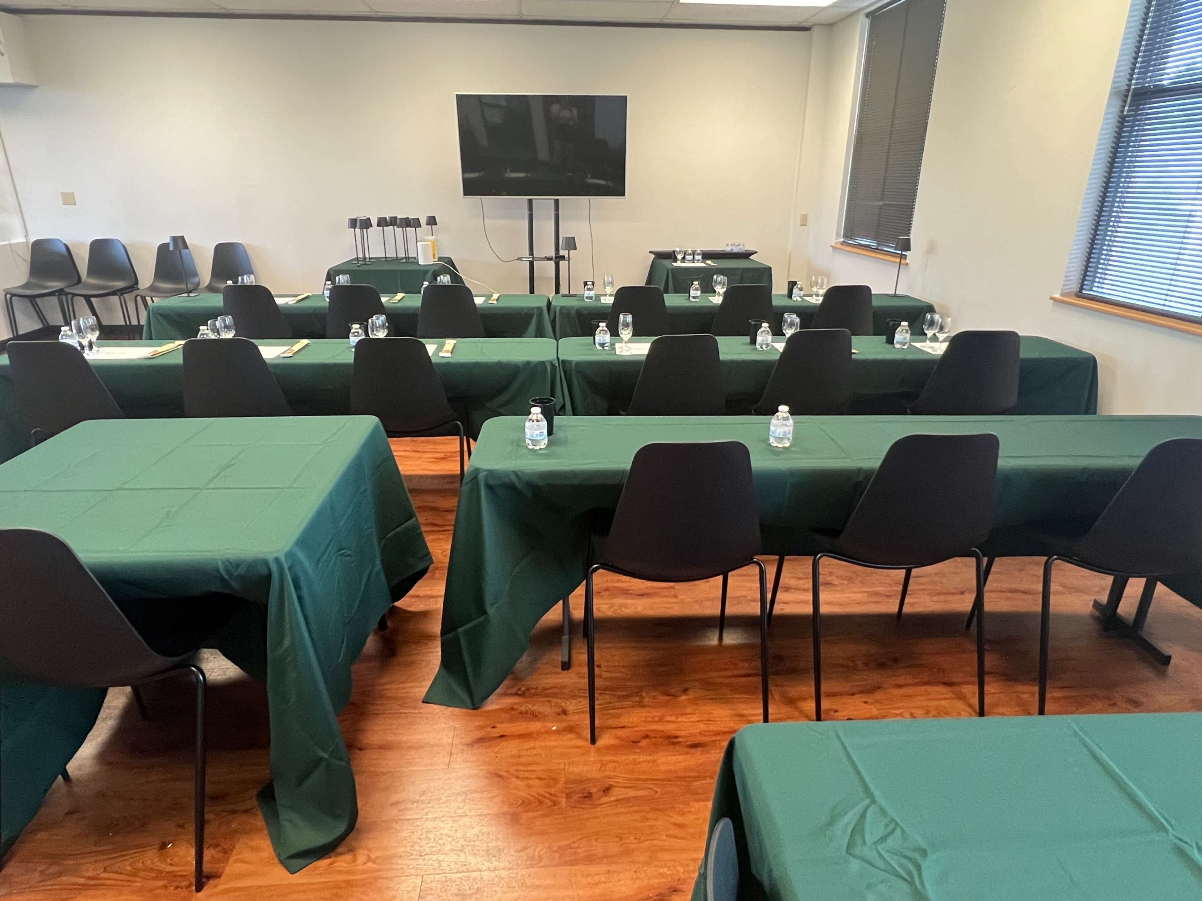 Somm Space | Cute and Bright Space for Meetings, Classes, and Events ...