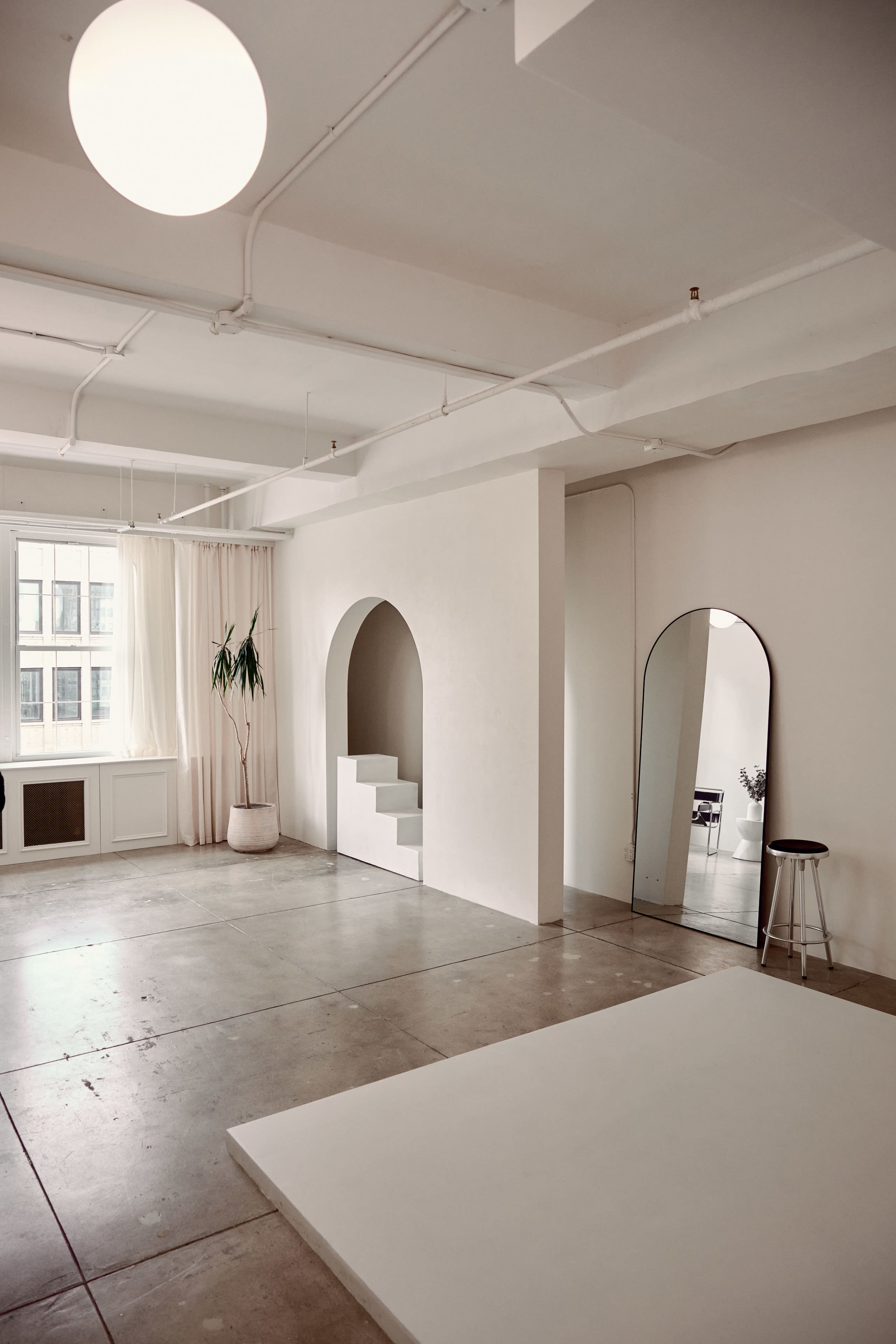 Centra Studios | Ultra Chic Manhattan Portrait Studio with Mini ...