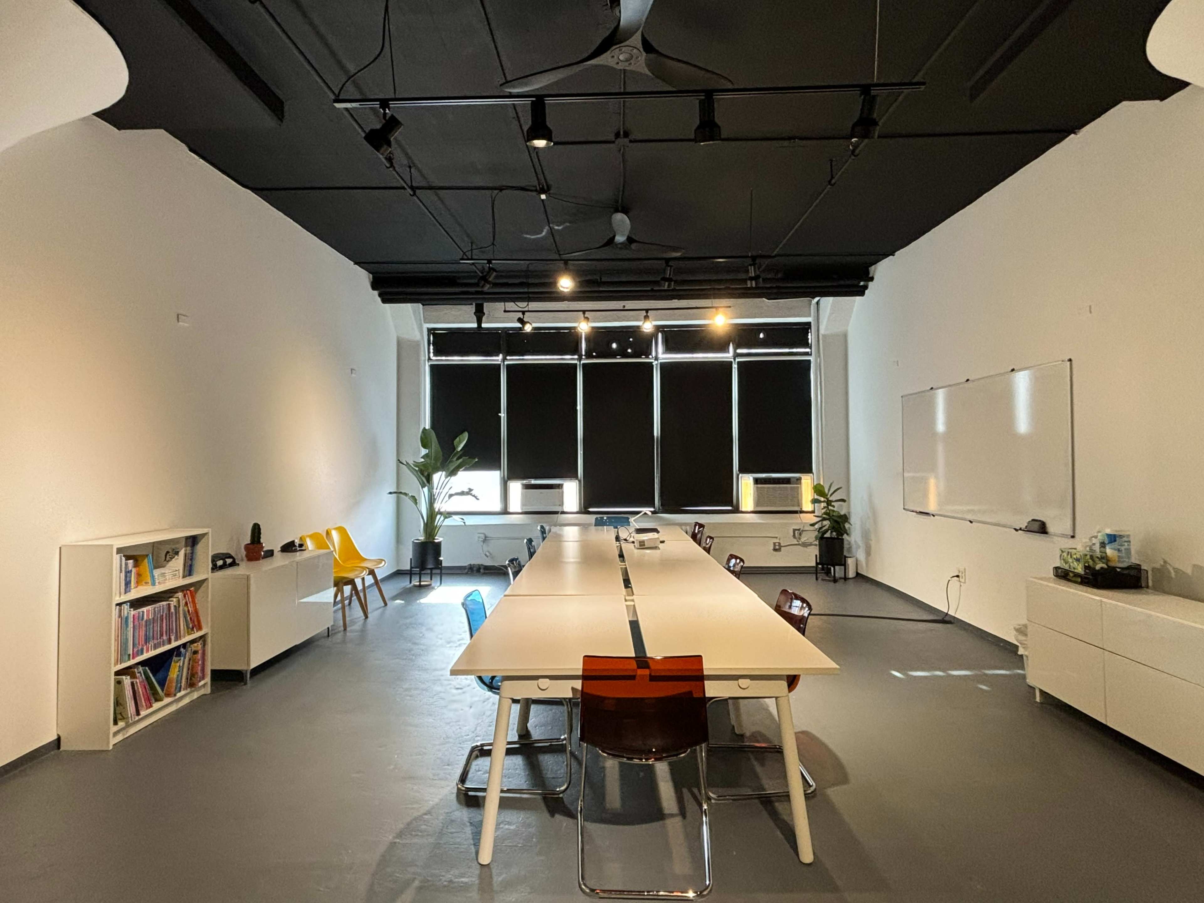 New Space Apartment Renovation | Studio, high ceilings, modern ...