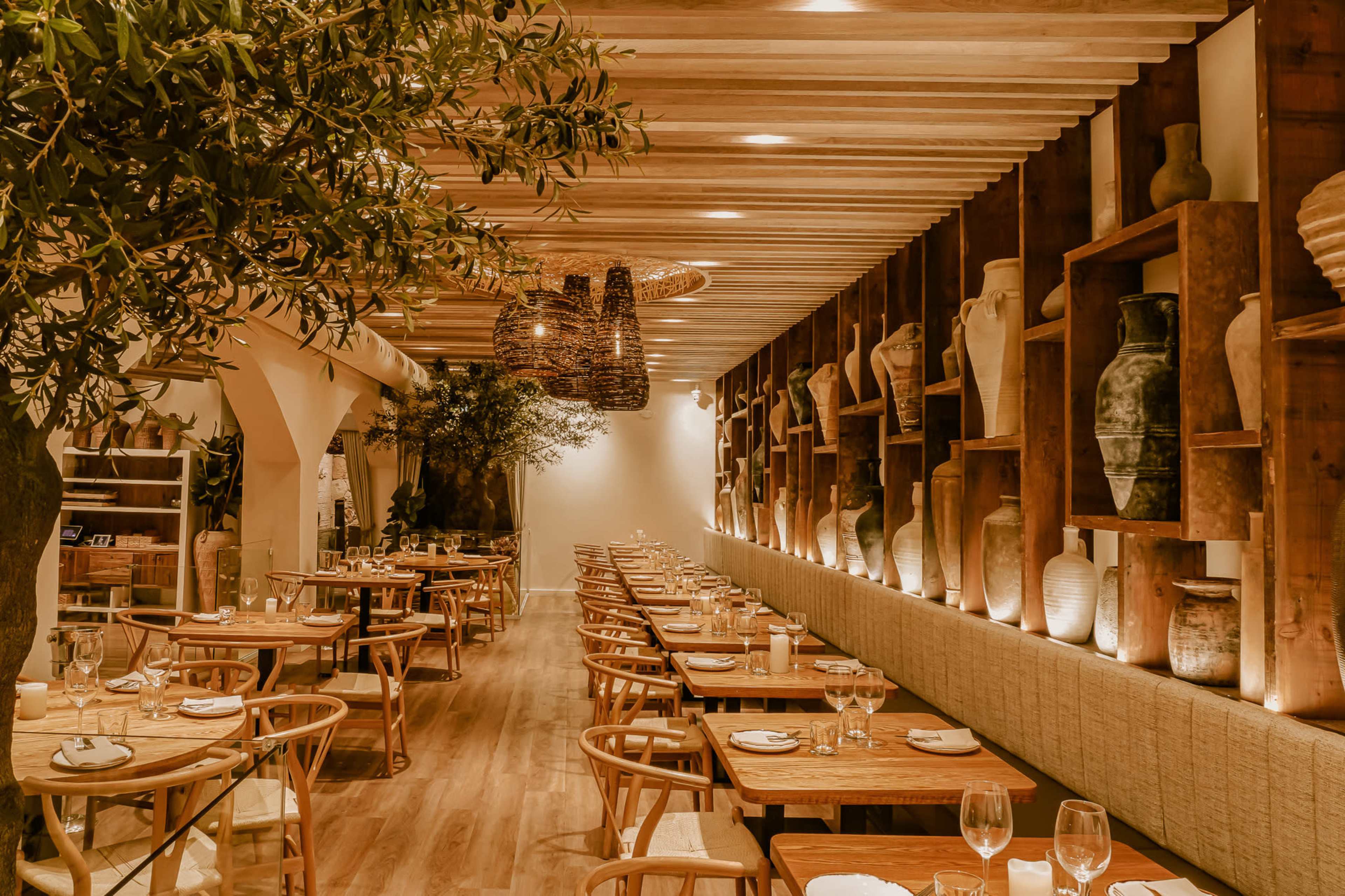 Host Nest | Myth Restaurant, Toronto | Production | Peerspace