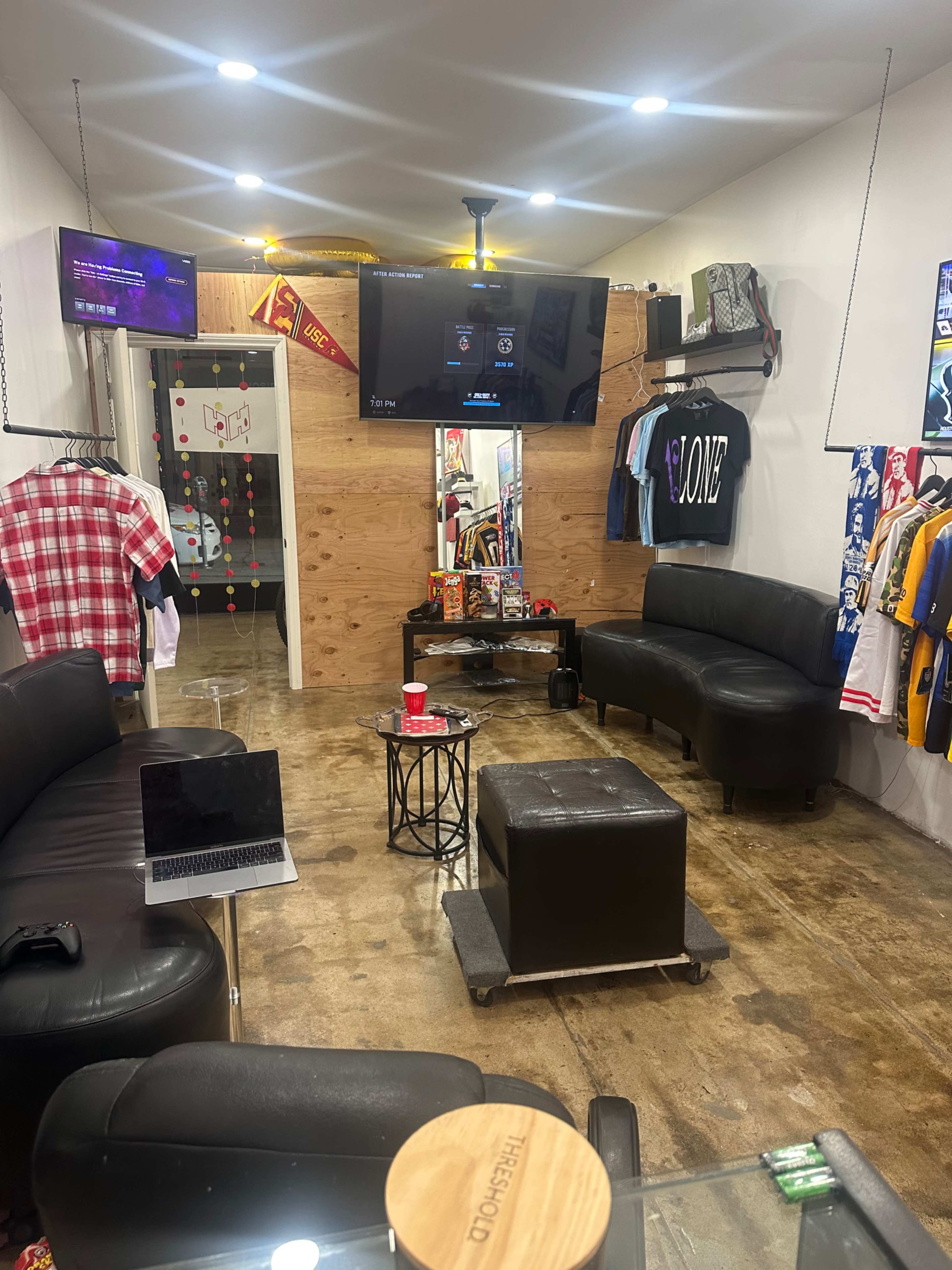 Downtown storefront & event space, Los Angeles, CA | Event | Peerspace