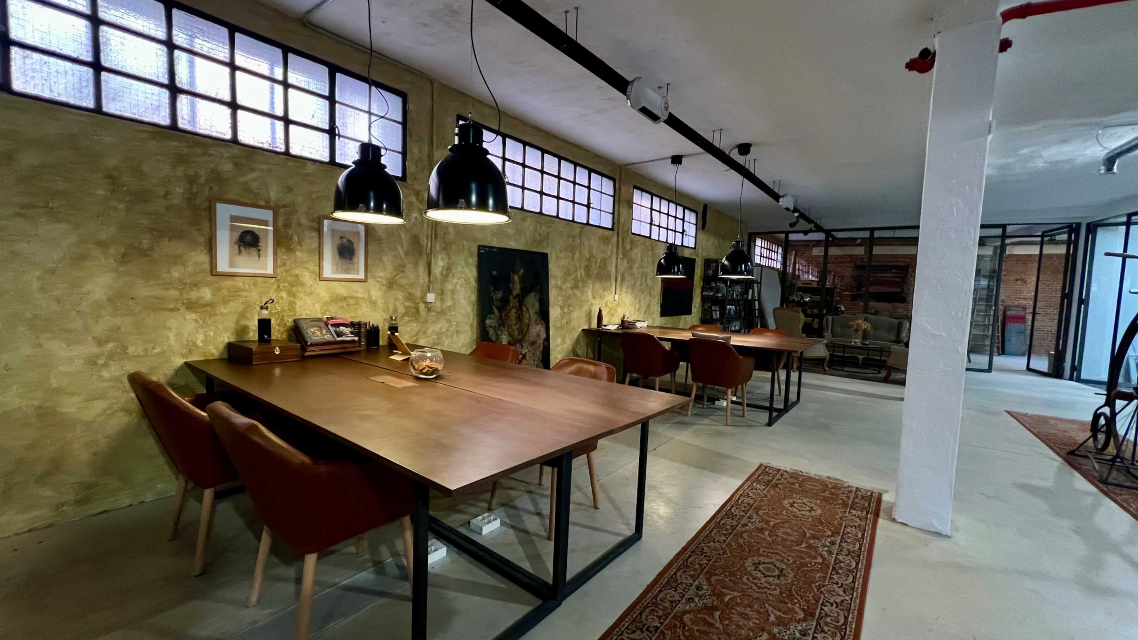 New Reset Space | Nave con luz natural, rústico con estilo vanguardista, céntrico en la zona ...