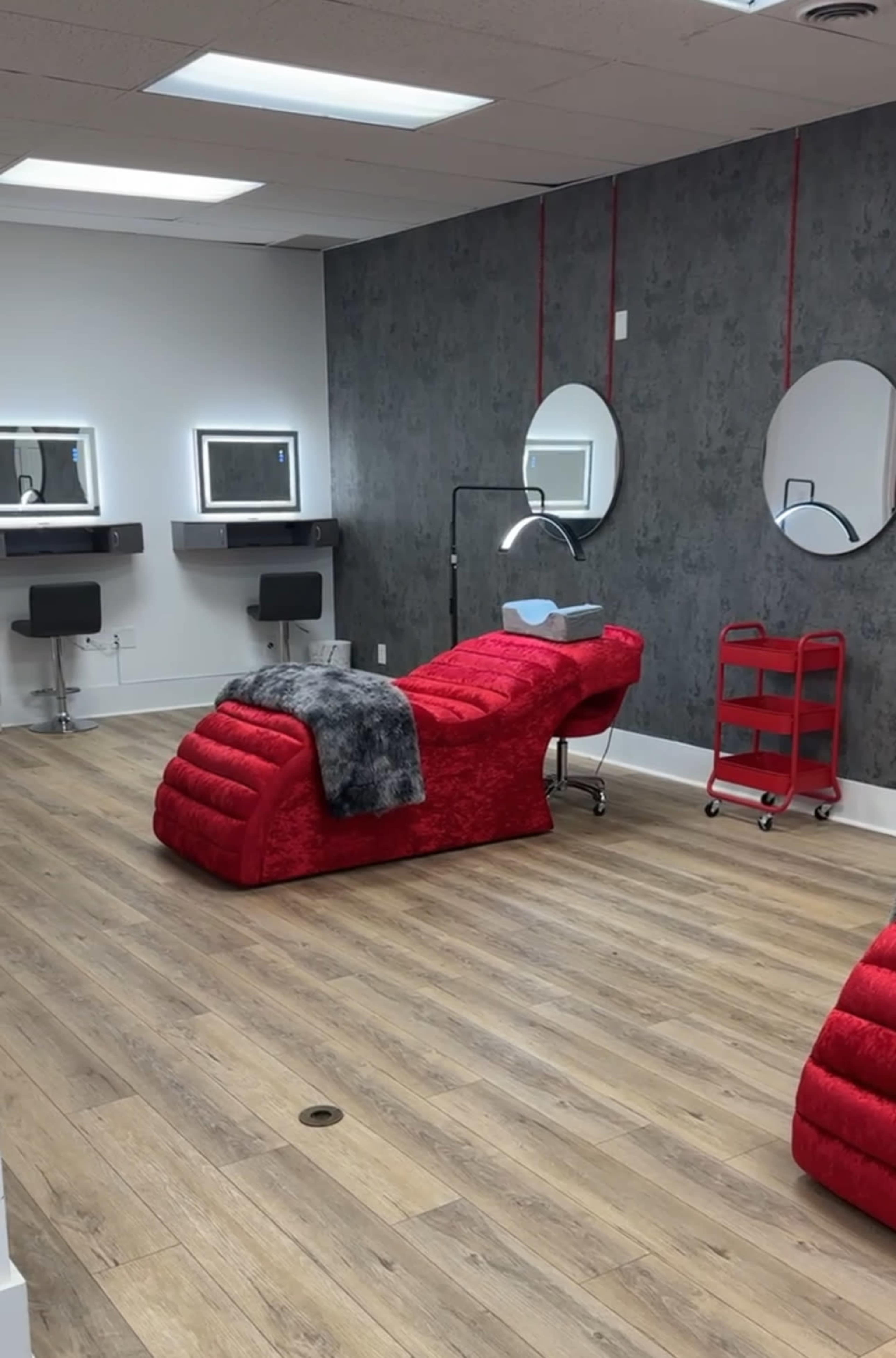 The Tooth Jeweler | Shared Salon Studio Space for Beauty, Training, and ...