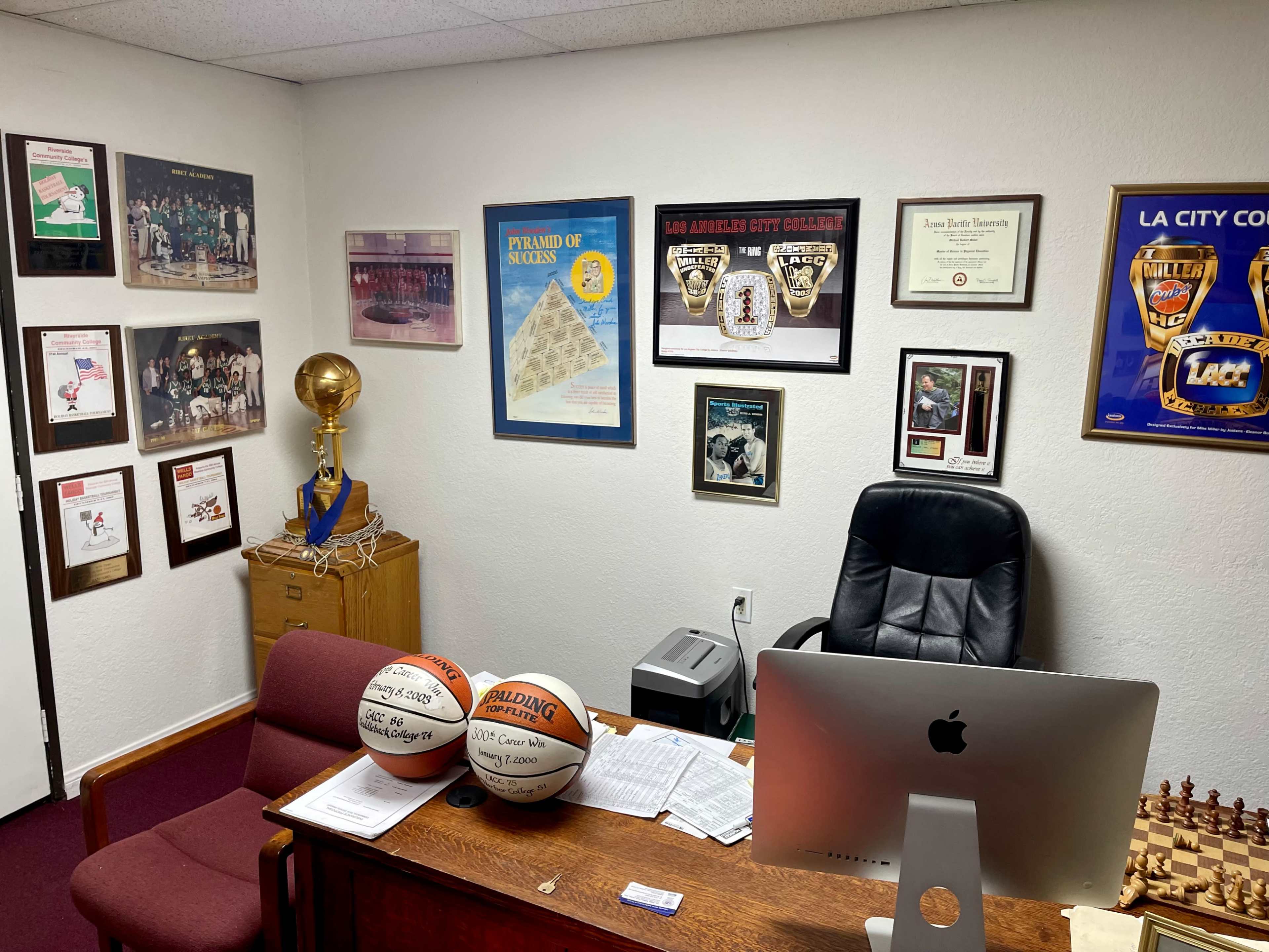 Coaches Office, Los Angeles, CA | Production | Peerspace