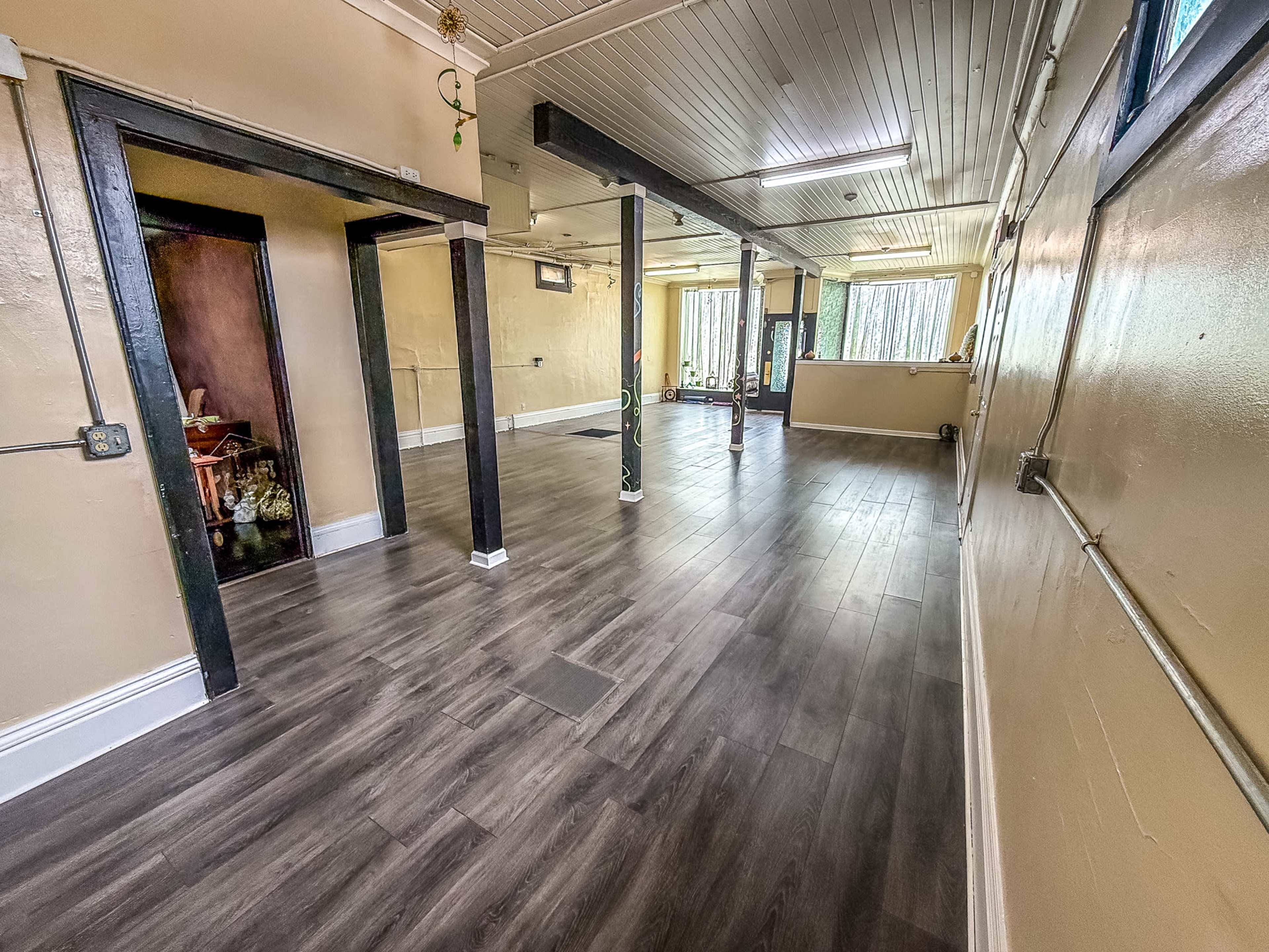 Beautiful Creative Studio Located in the Heart of West Allis, West ...