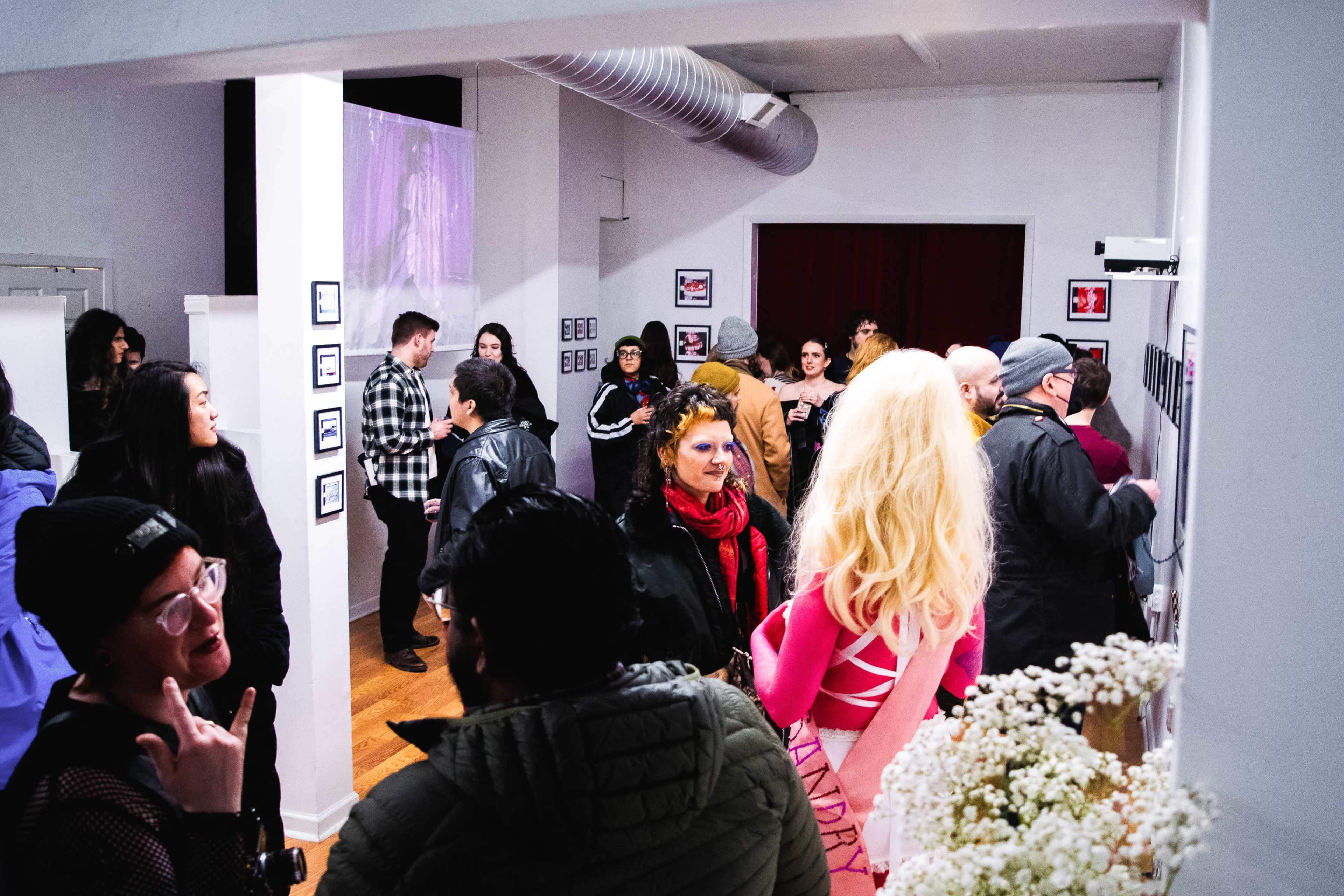 Immersive Storefront Art Gallery in the Heart of Logan Square, Chicago ...