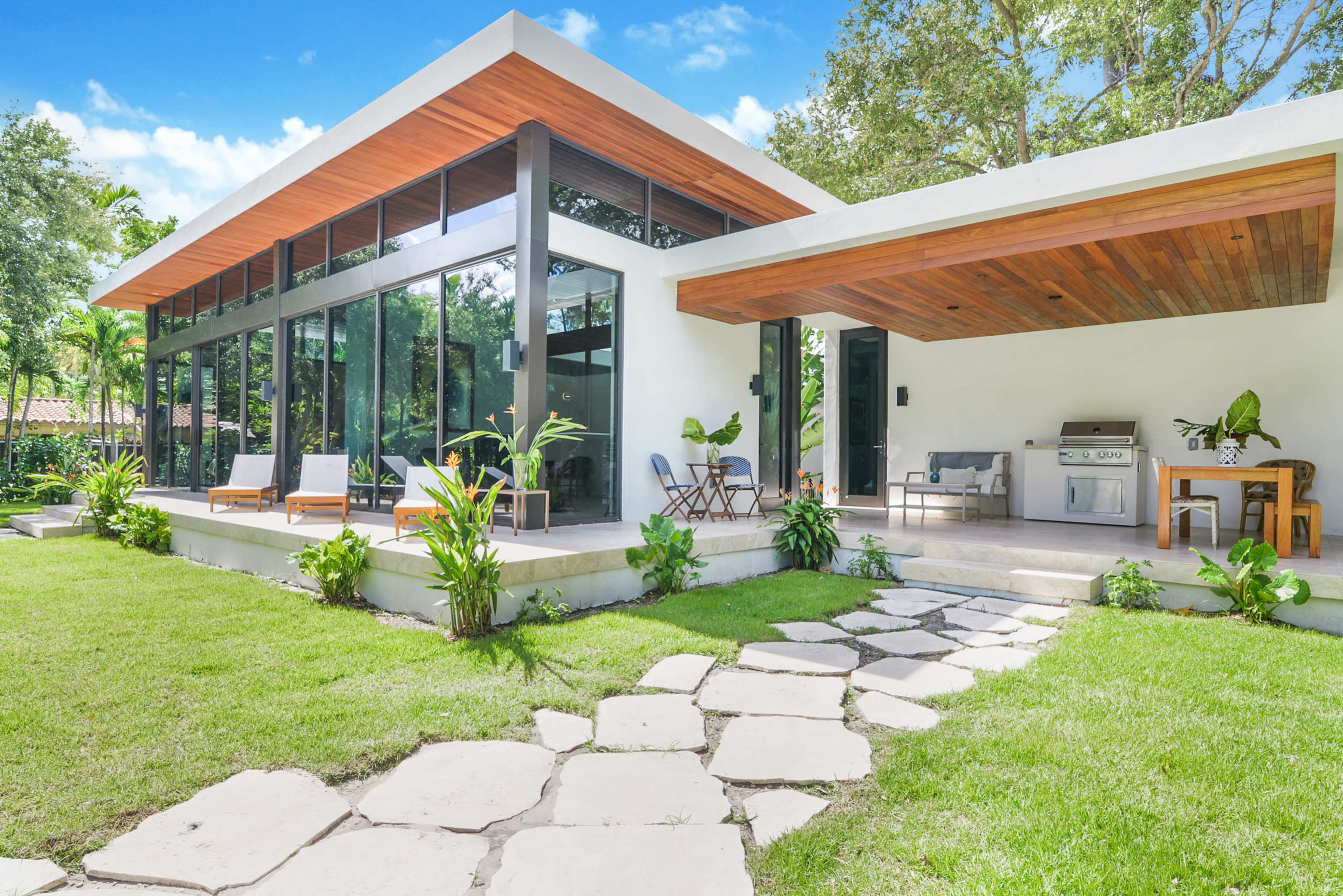 Modern Outdoor Tropical 1 Acre Estate with Lush Landscape, Pool ...