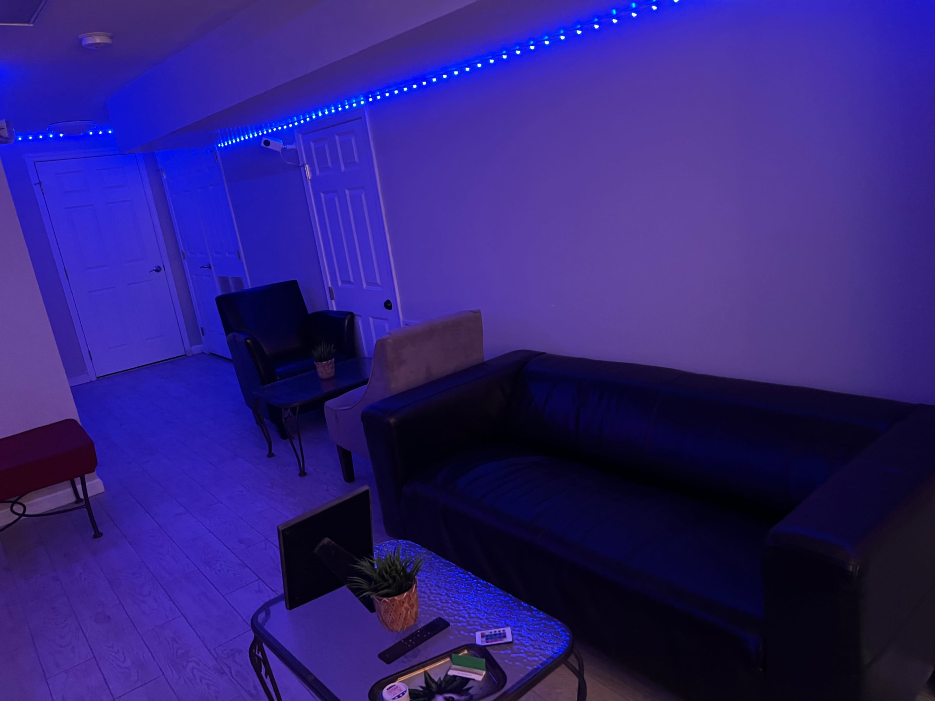 Yemaya’s Lounge | Intimate Lounge in licensed safe use treatment space ...