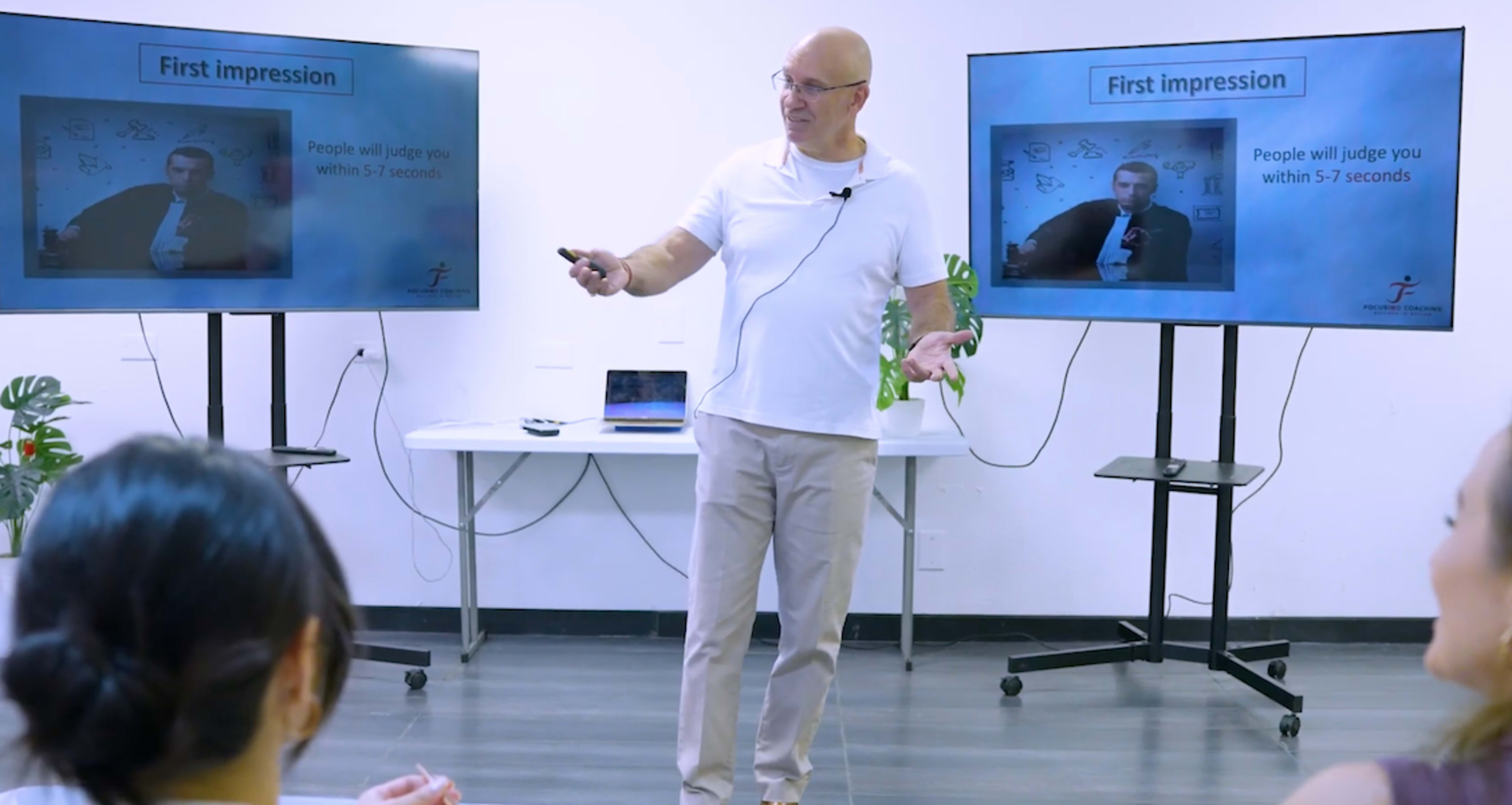 South Las Vegas Versatile Urban Classroom & Event Space with Modern ...