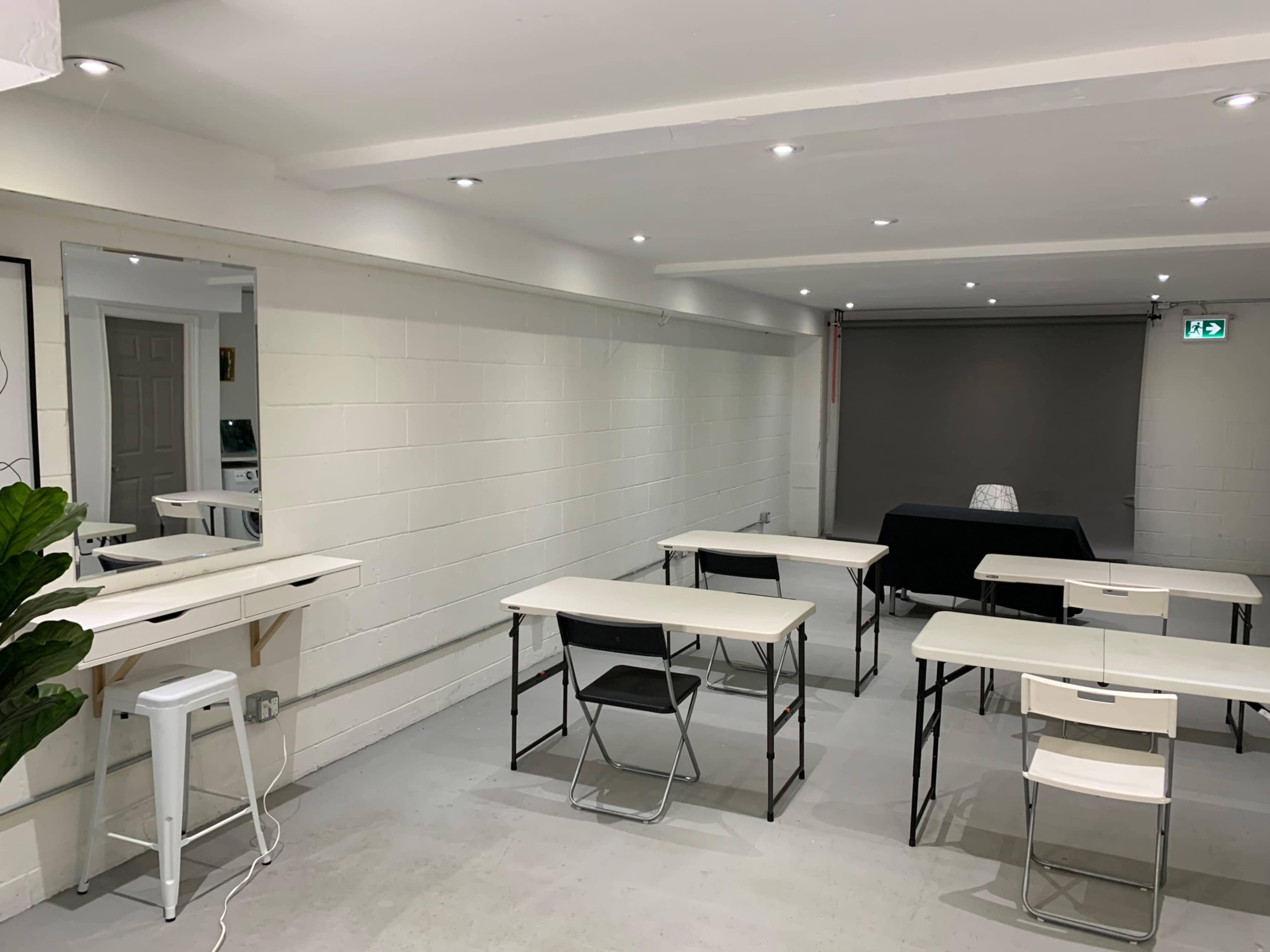 Bright Spacious Workshop/Classroom Space in Liberty Village, Toronto ...