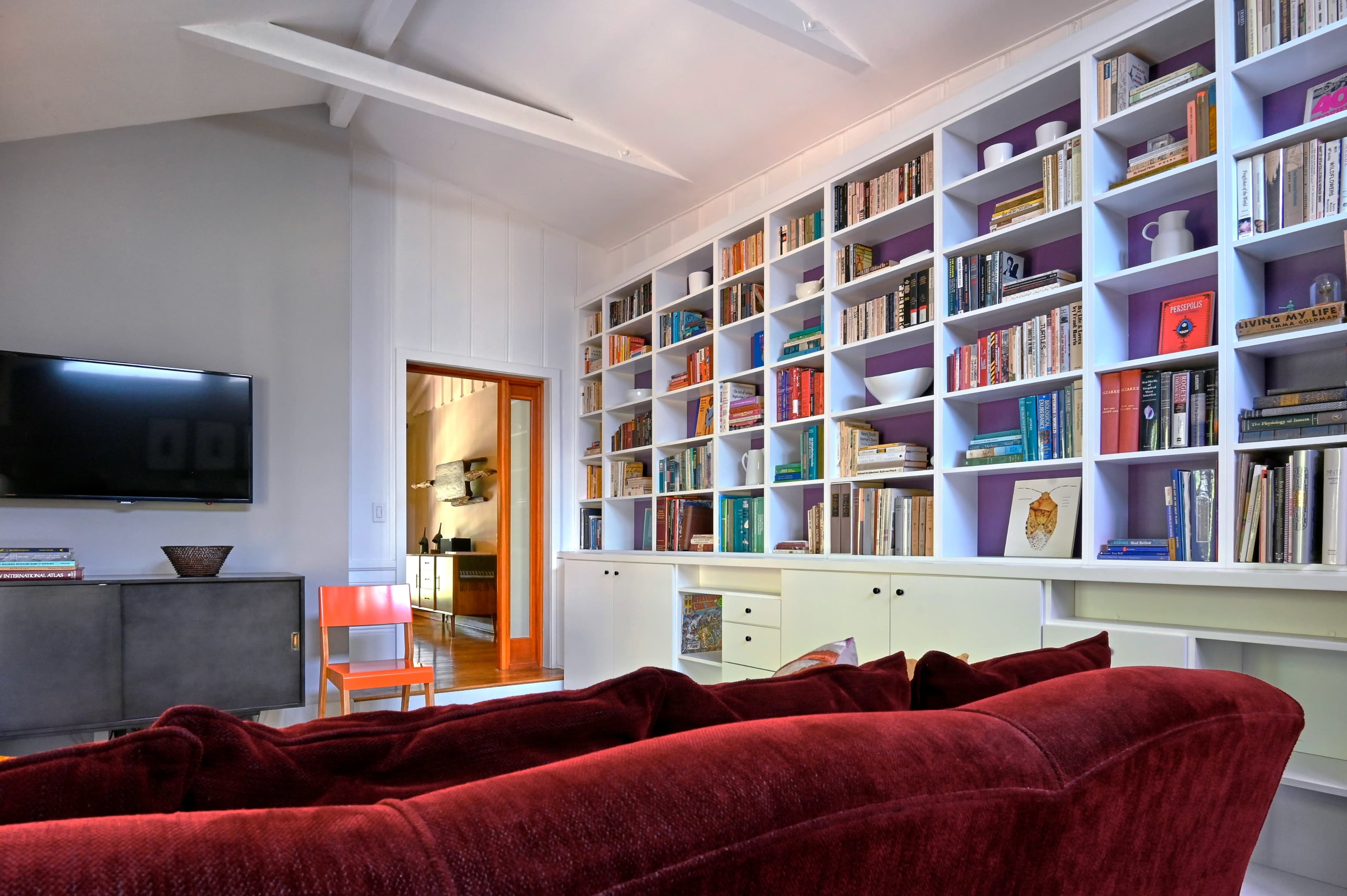 Morella House: garden oasis and single story 1930's house decorated ...