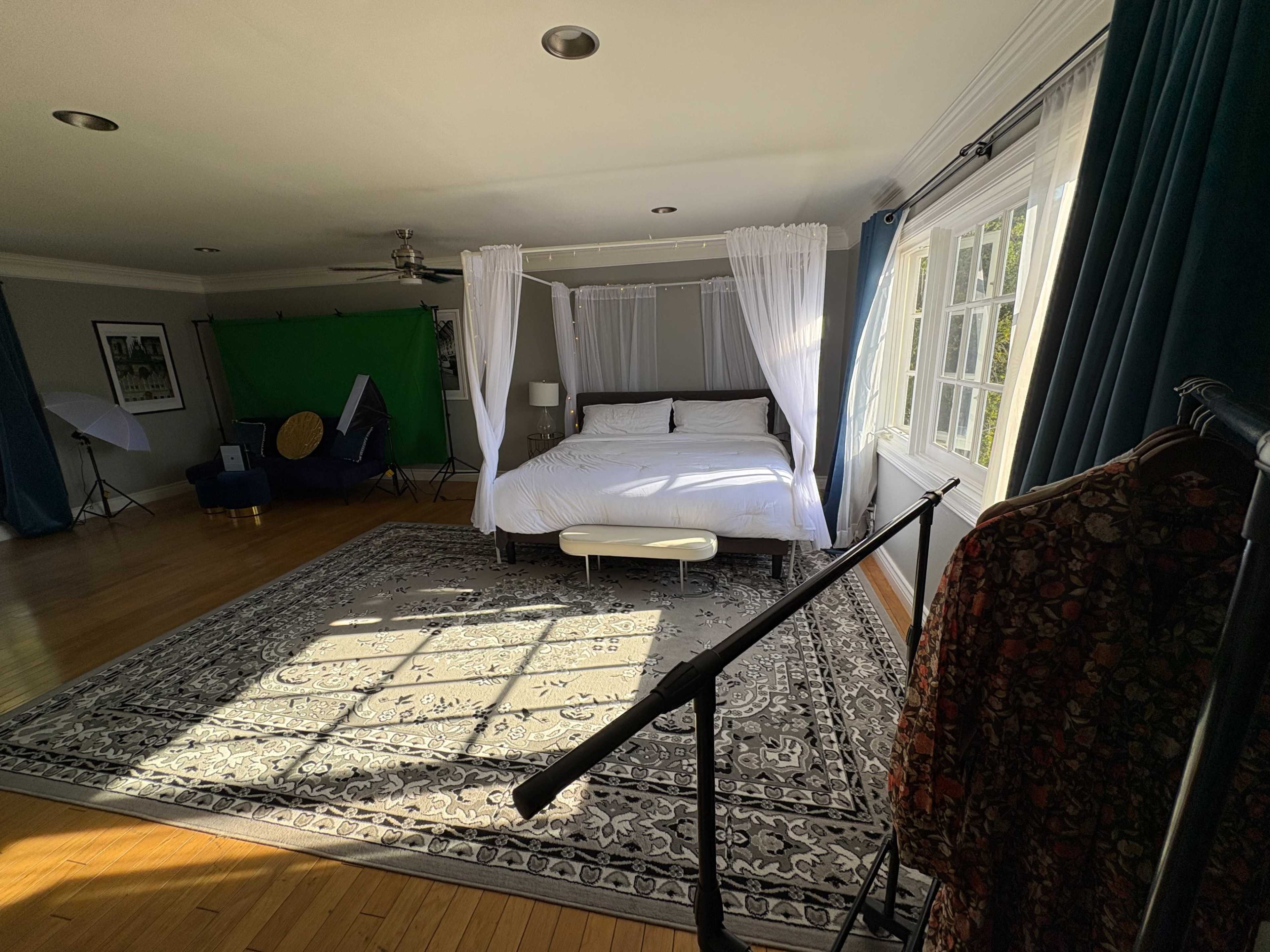 The Violet Lounge - Production Suite, Woodland Hills, CA | Production ...