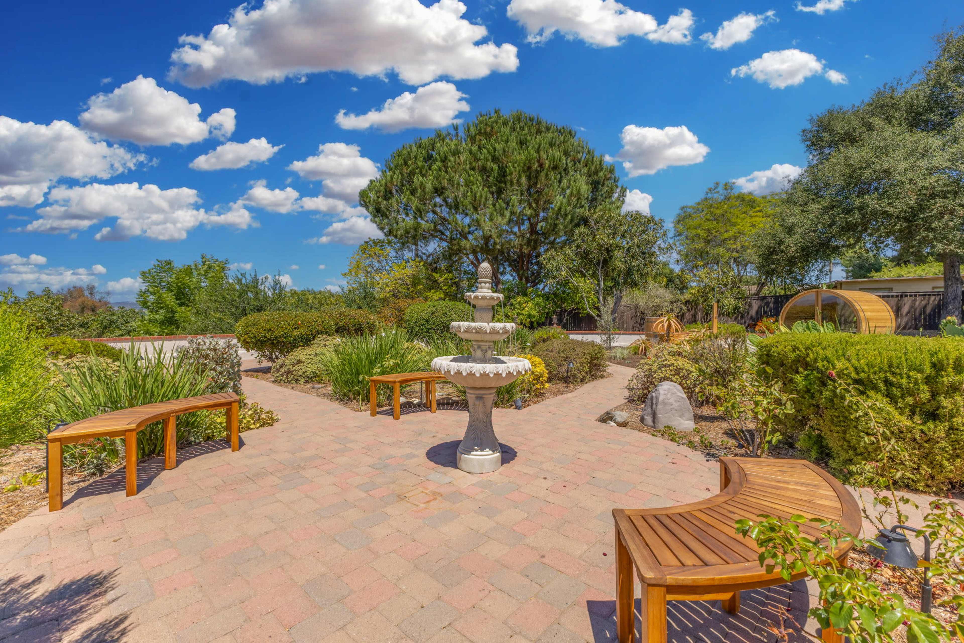 Winterwarm Manor | Chic Wine Country Venue w/ Scenic Views, Fruit Trees ...