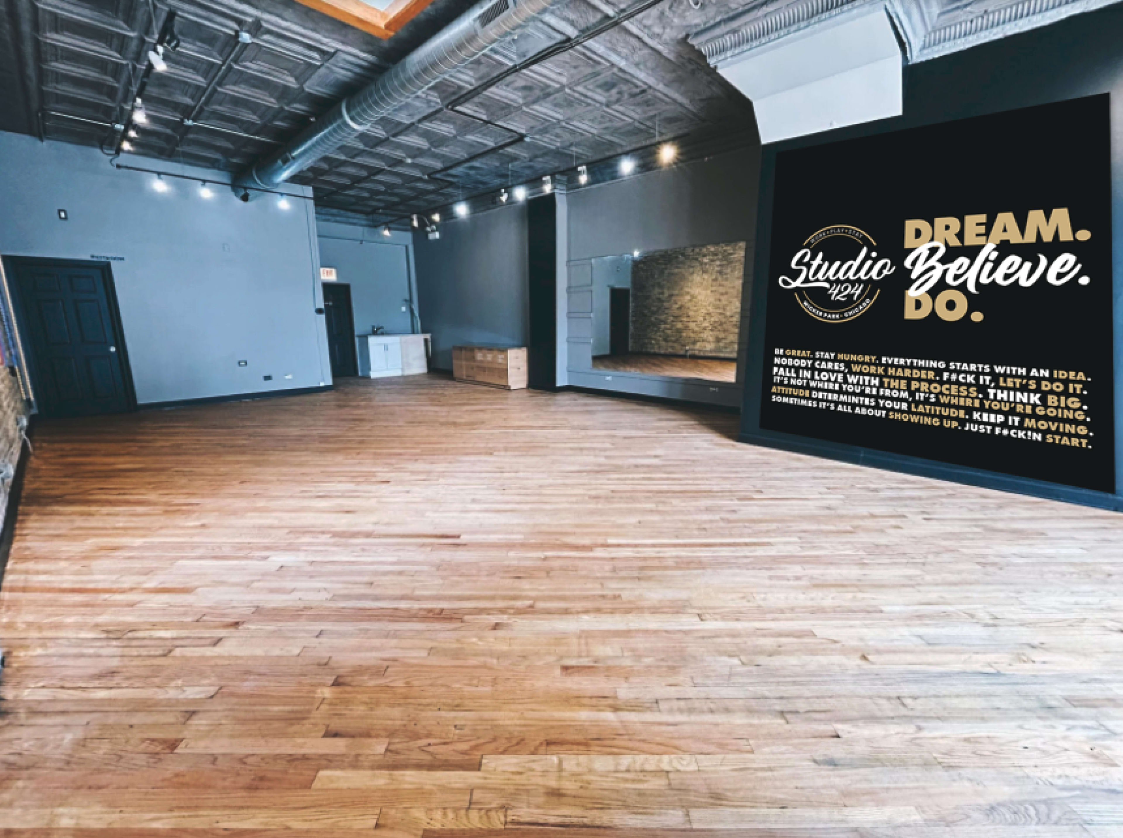 Storefront Event Space with Skylight, Chicago, IL | Event | Peerspace