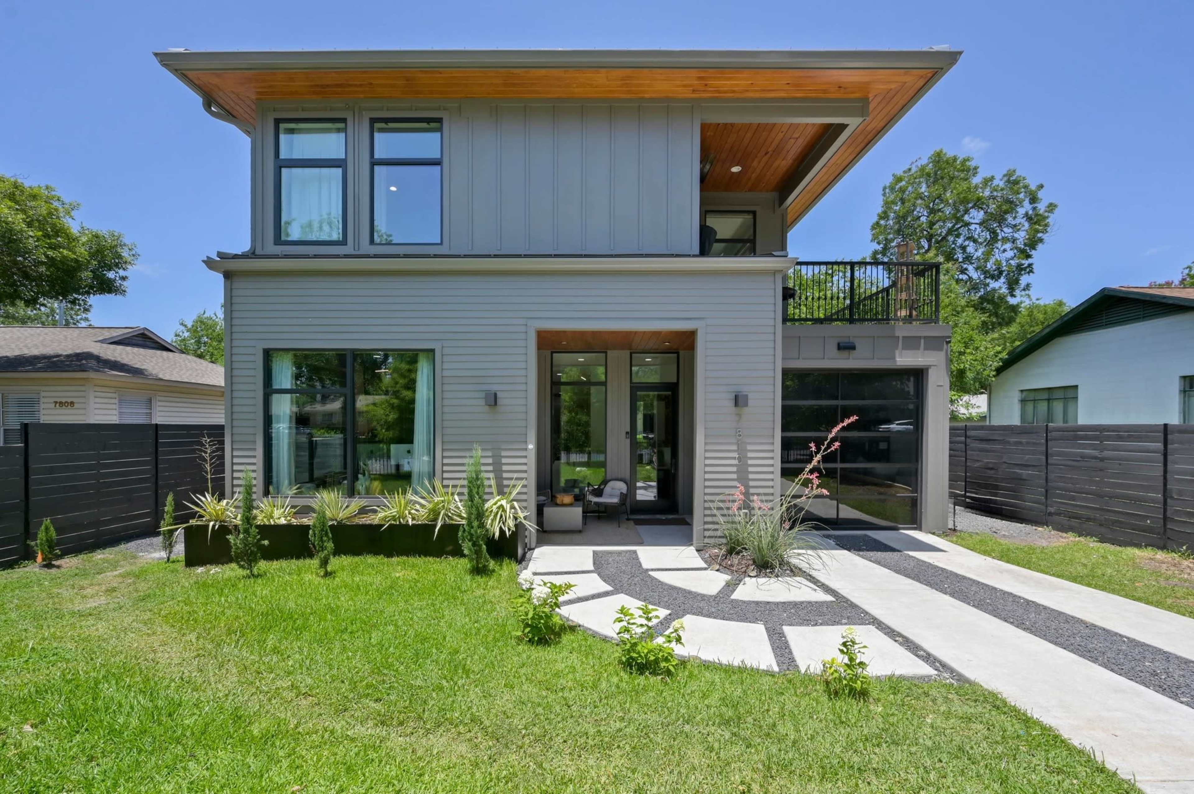 Elevate Urban Hospitality | California Eclectic Designer Home with ...