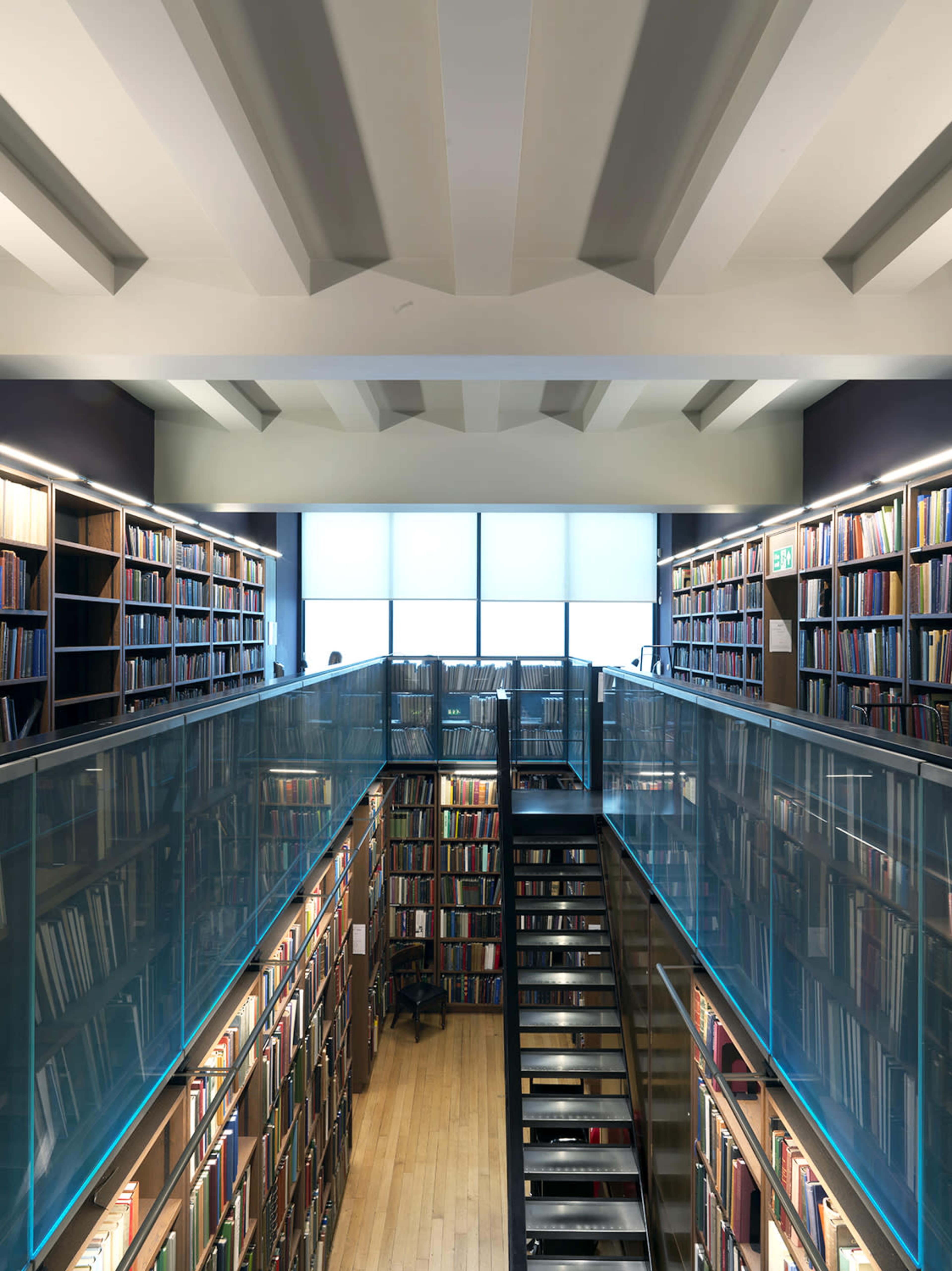 The London Library | Central London Quirky Historic Library, London ...
