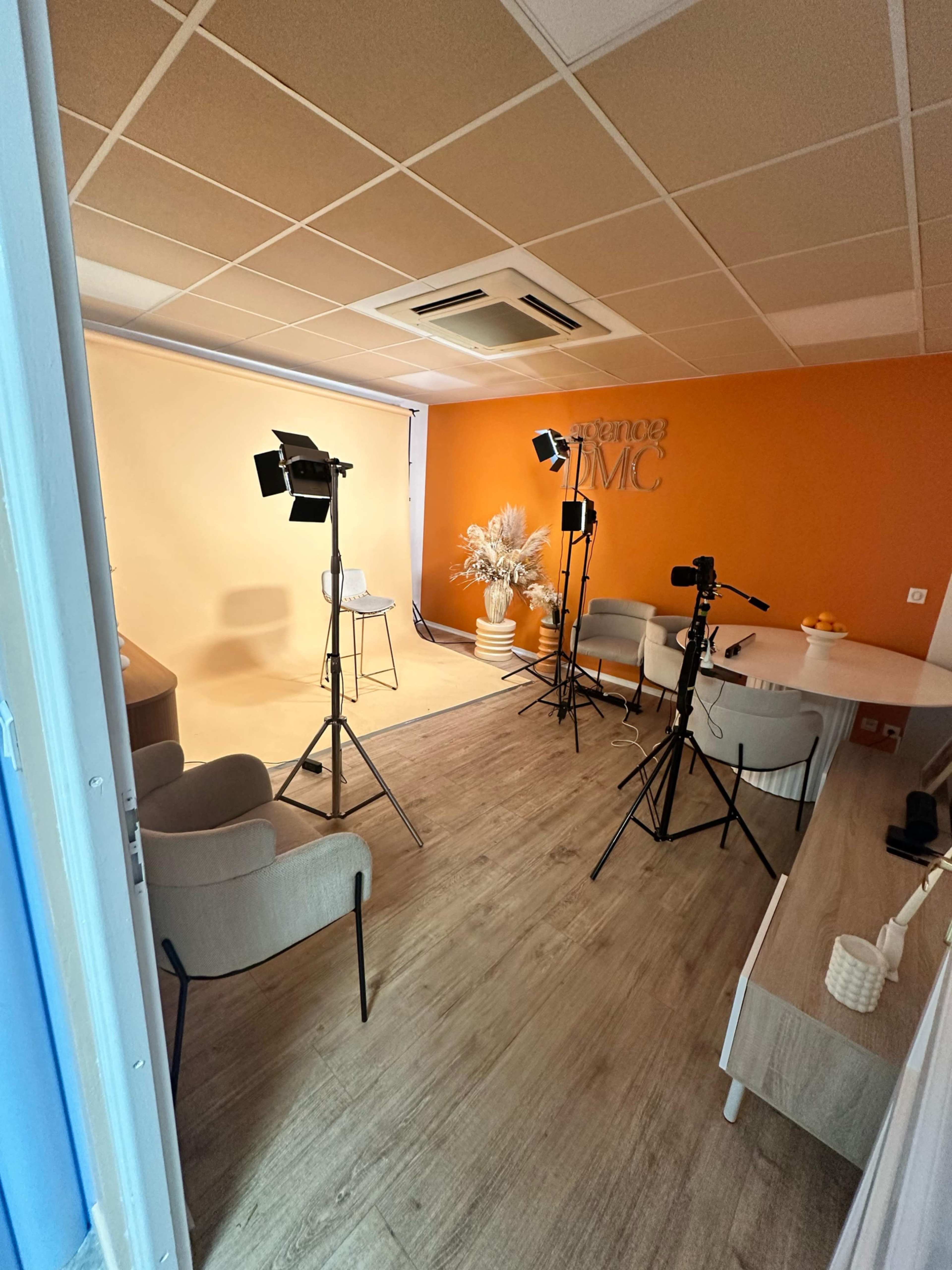 Agence DMC | Studio Créatif Instagrammable en Essonne, Ormoy ...