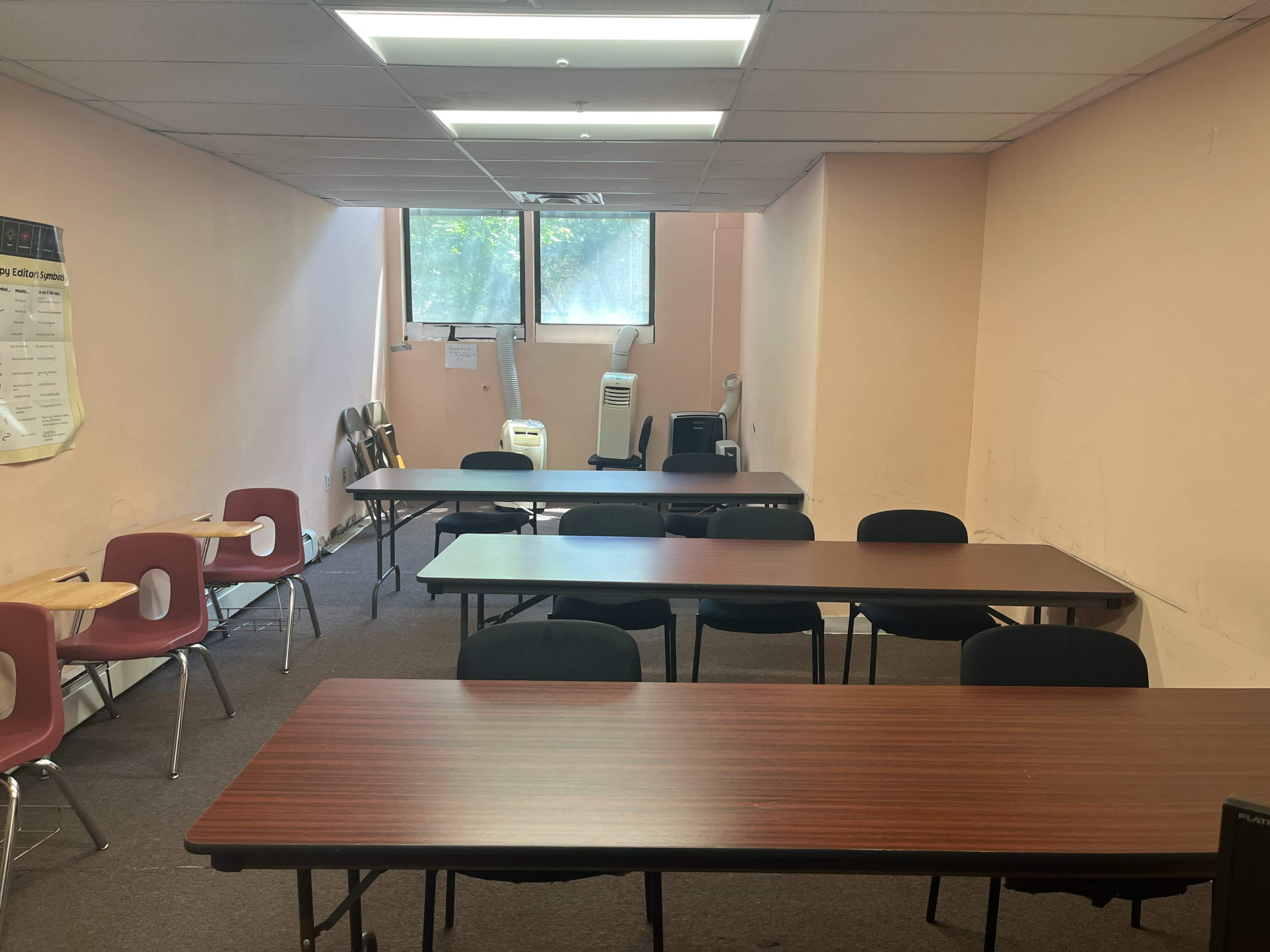 ASC English | Dynamic and Varied Classroom with Train and Parking ...