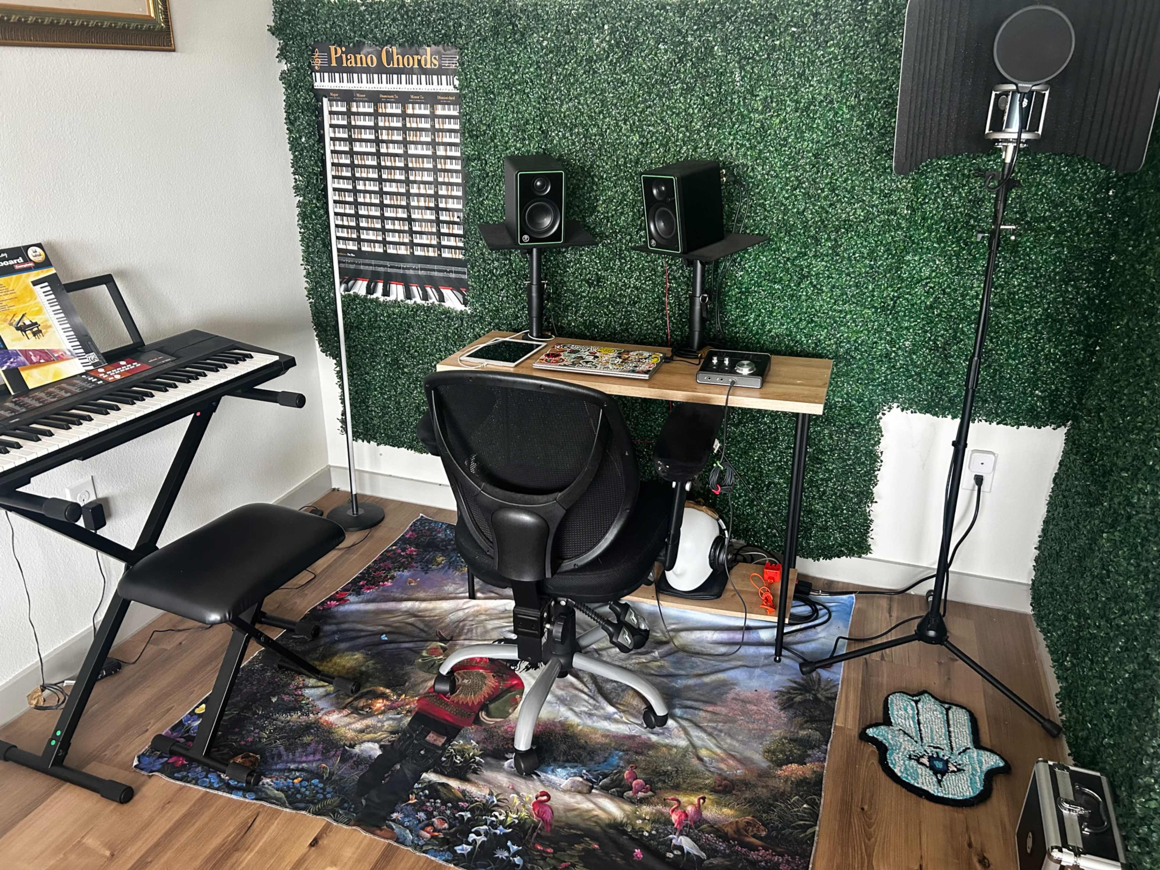 Vibey Music Recording Studio by LMG, Houstom, TX | Production | Peerspace