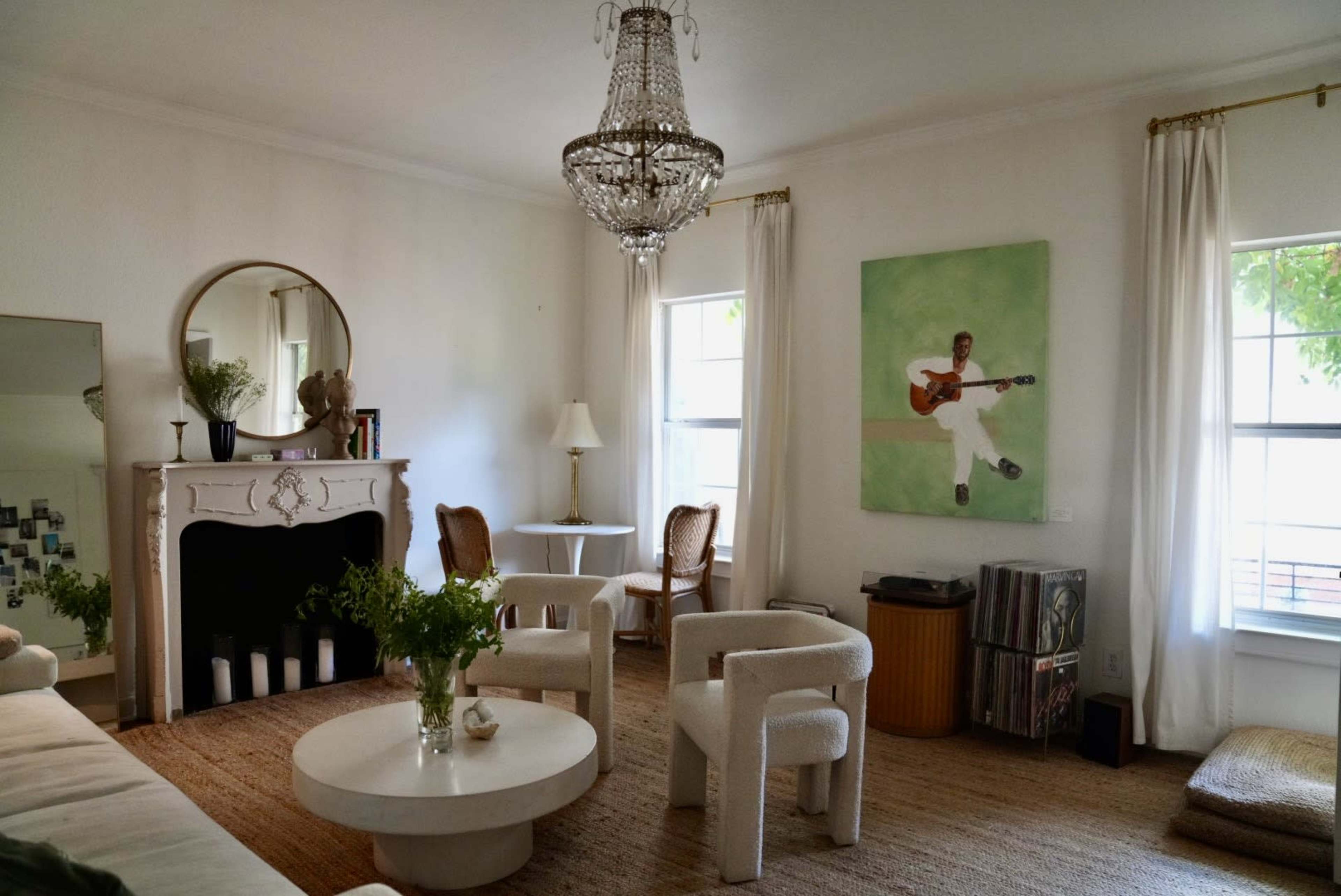 Stunning Bishop Arts Creative Compound, Dallas, TX | Production | Peerspace