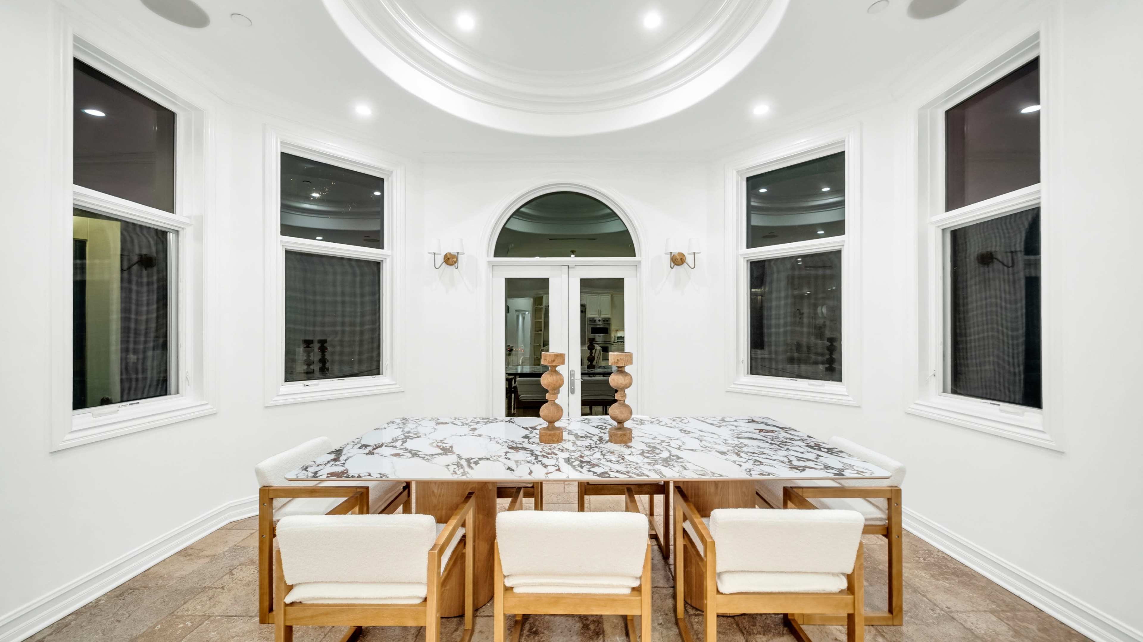 Gated Beverly Hills Oasis with Resort-Style Pool & Fire Pit, Beverly ...