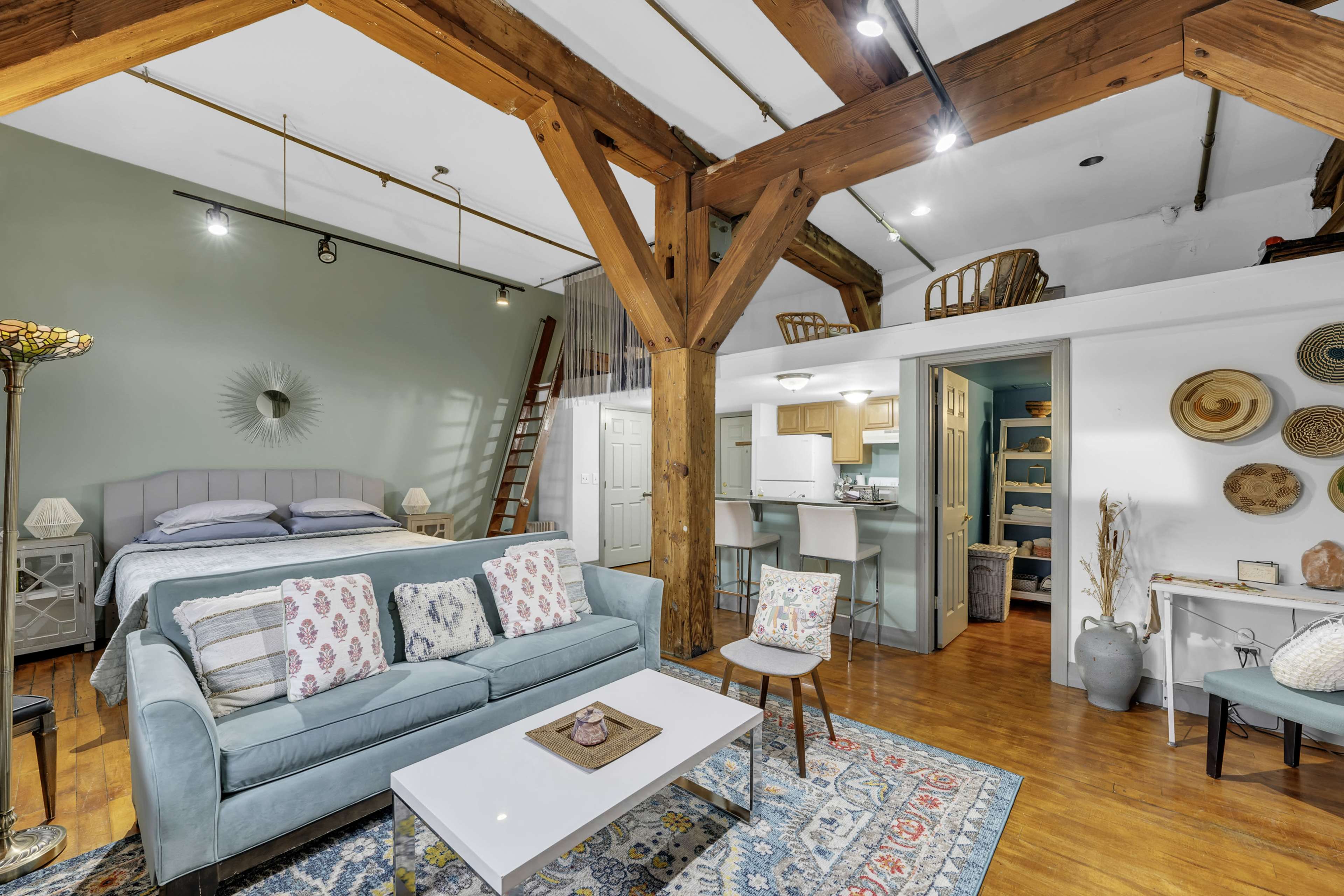 Industrial Studio Loft, Detroit, MI | Production | Peerspace