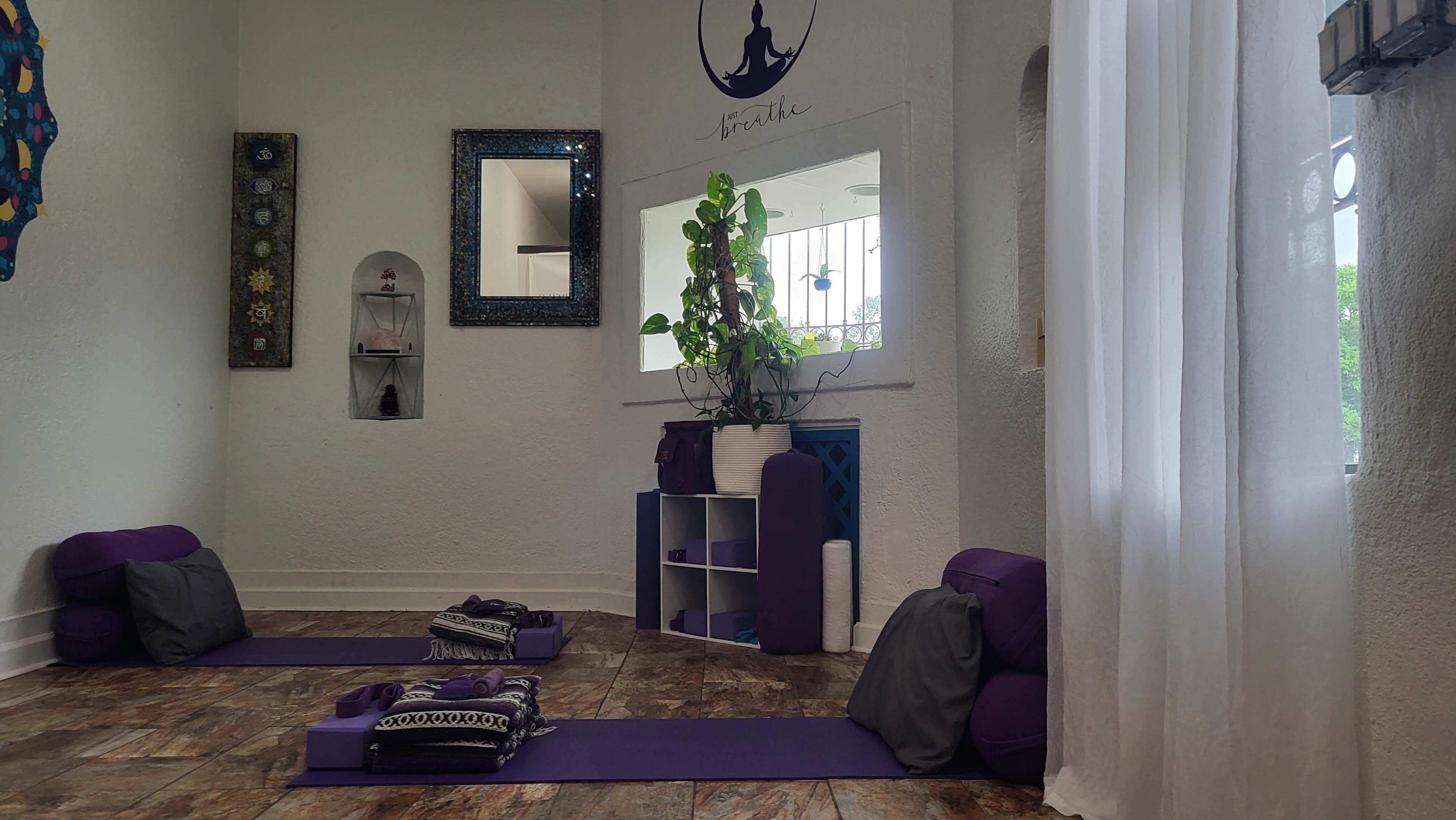 BreatheConnectThrive | Urban Breathwork Haven near Downtown, Houston, TX | Event | Peerspace