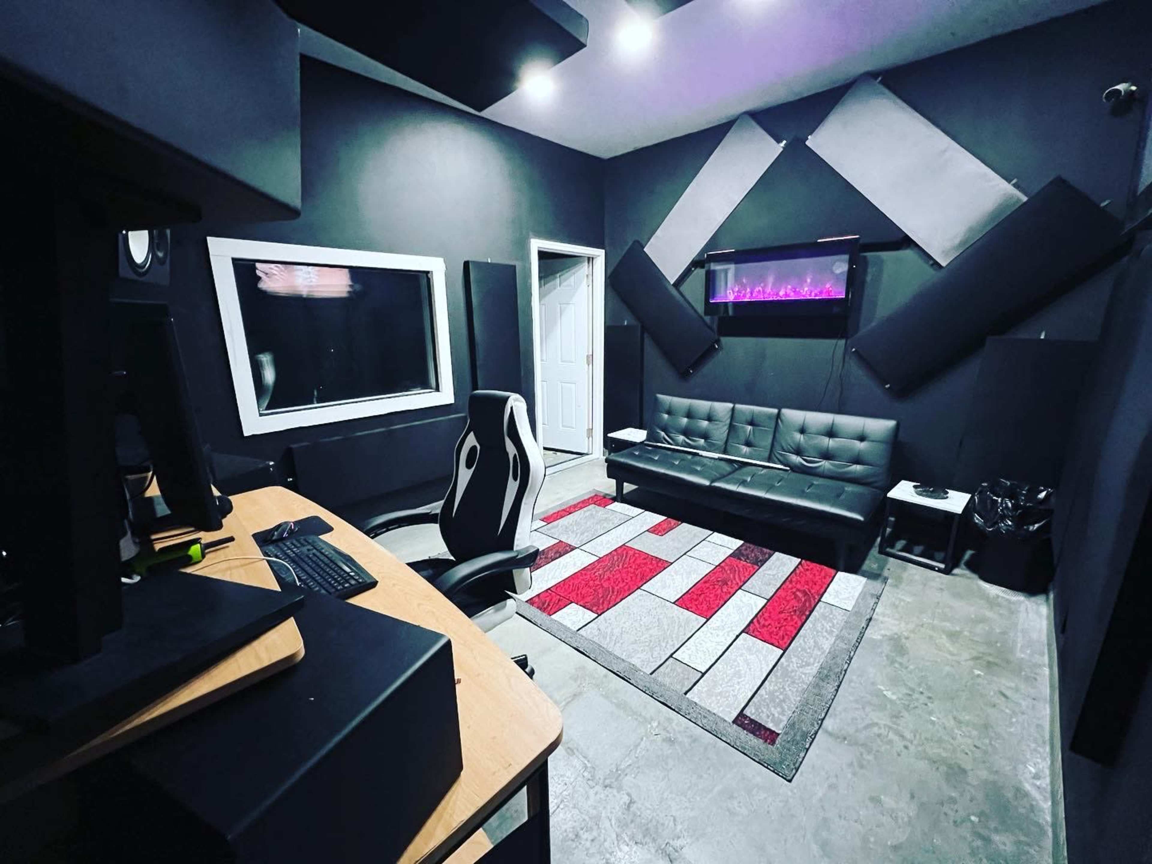 Jet Boat HD Recording Studio, Chamblee, GA | Production | Peerspace