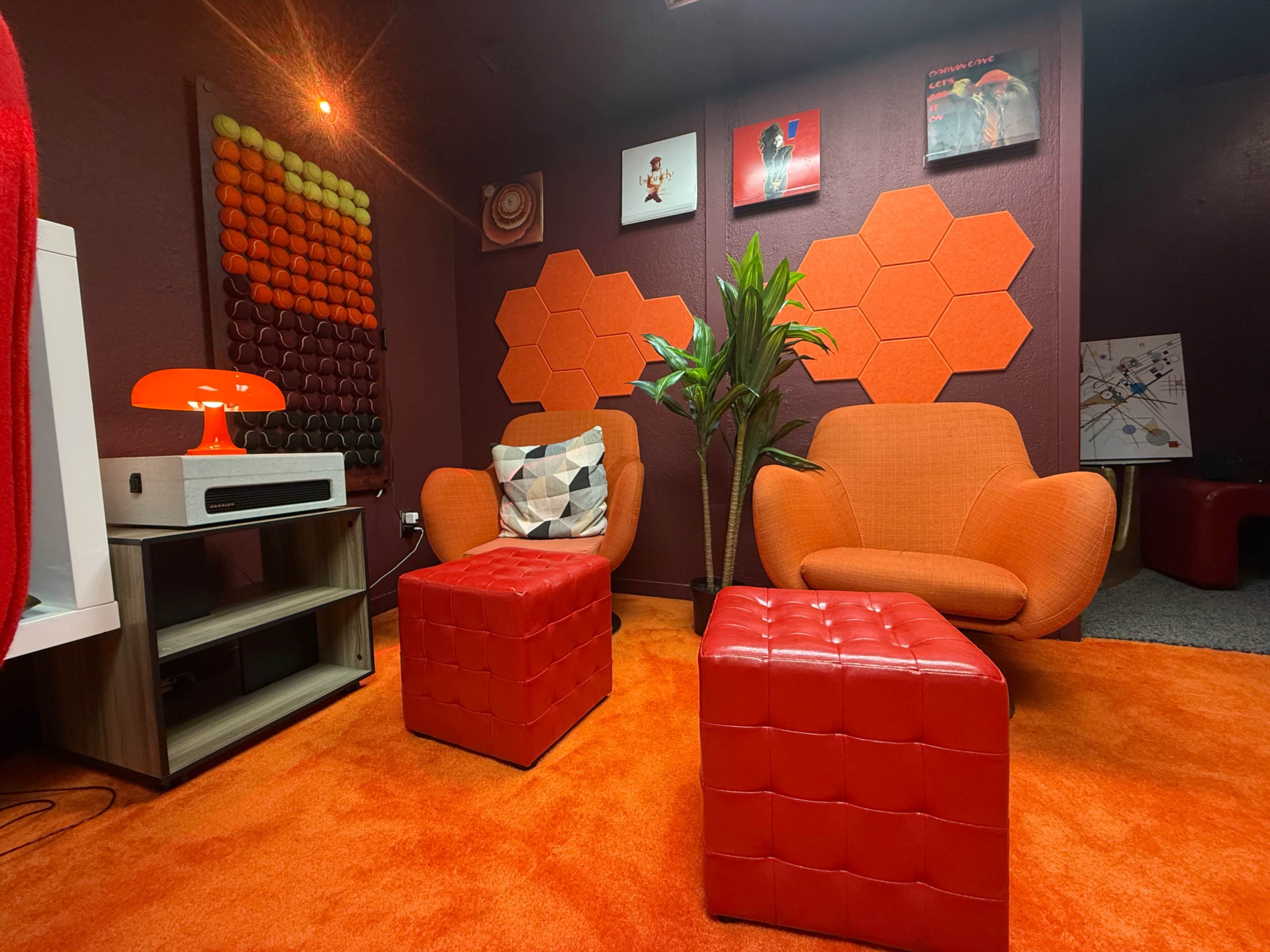 POD 808 | Retro-Futuristic Creative Studio for Photoshoots & Video ...