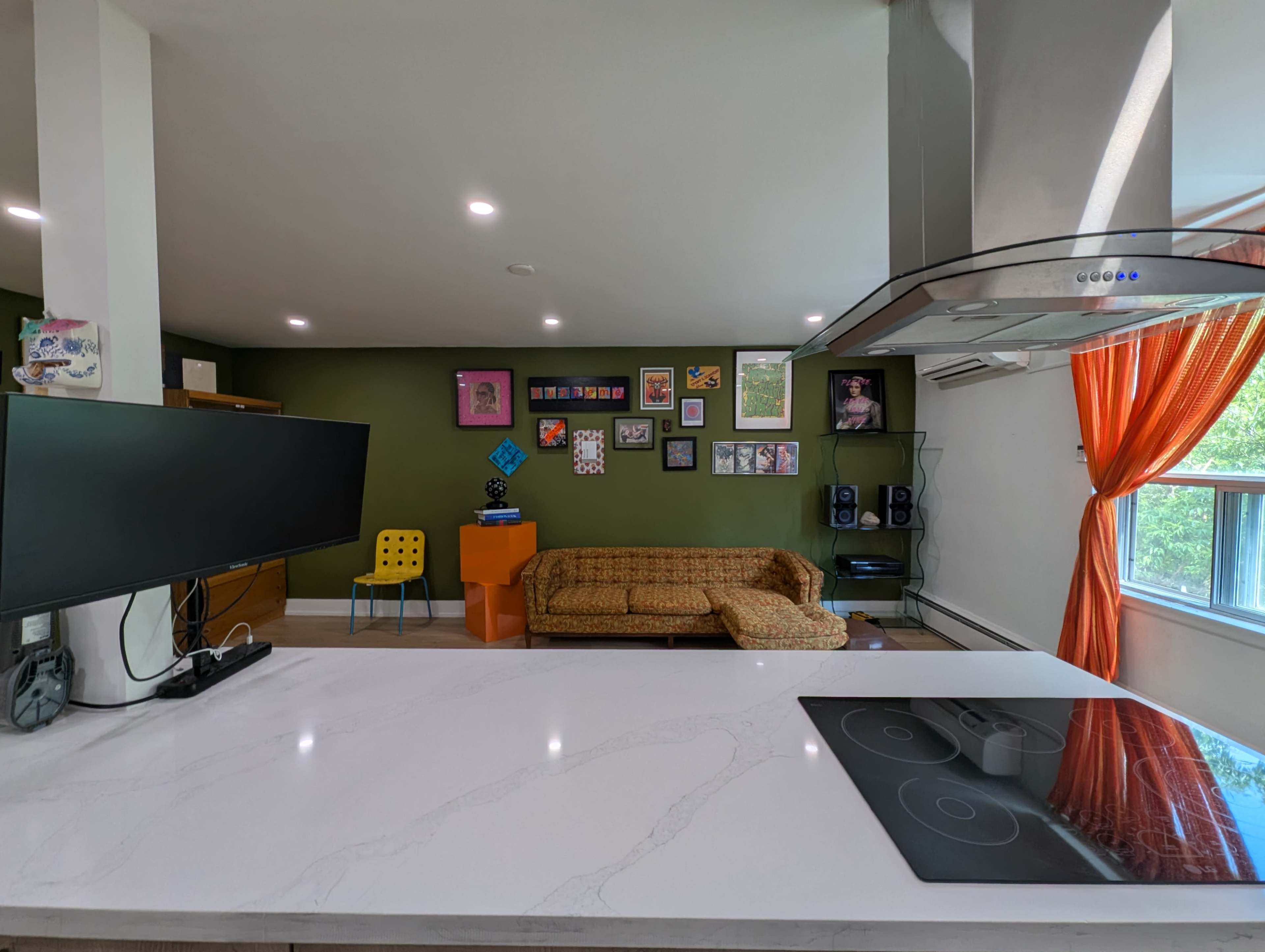 Retro Mod Space, Toronto | Production | Peerspace