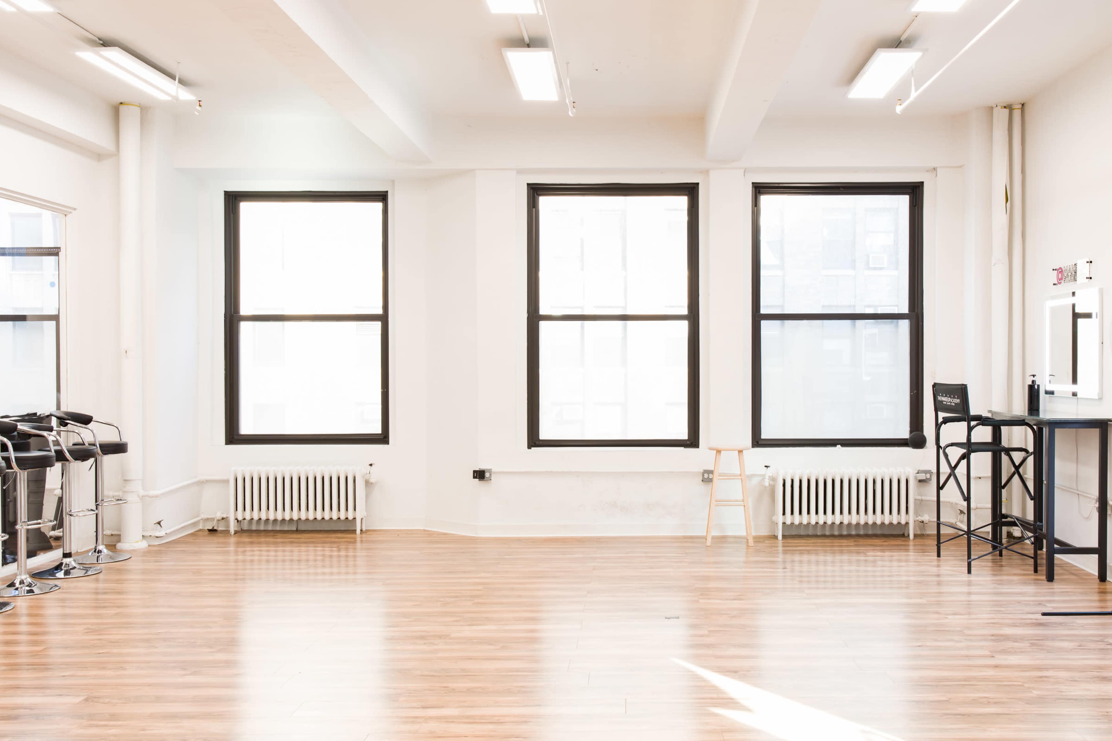 The Makeup Academy NYC | Beautiful Midtown Manhattan Studio with ...