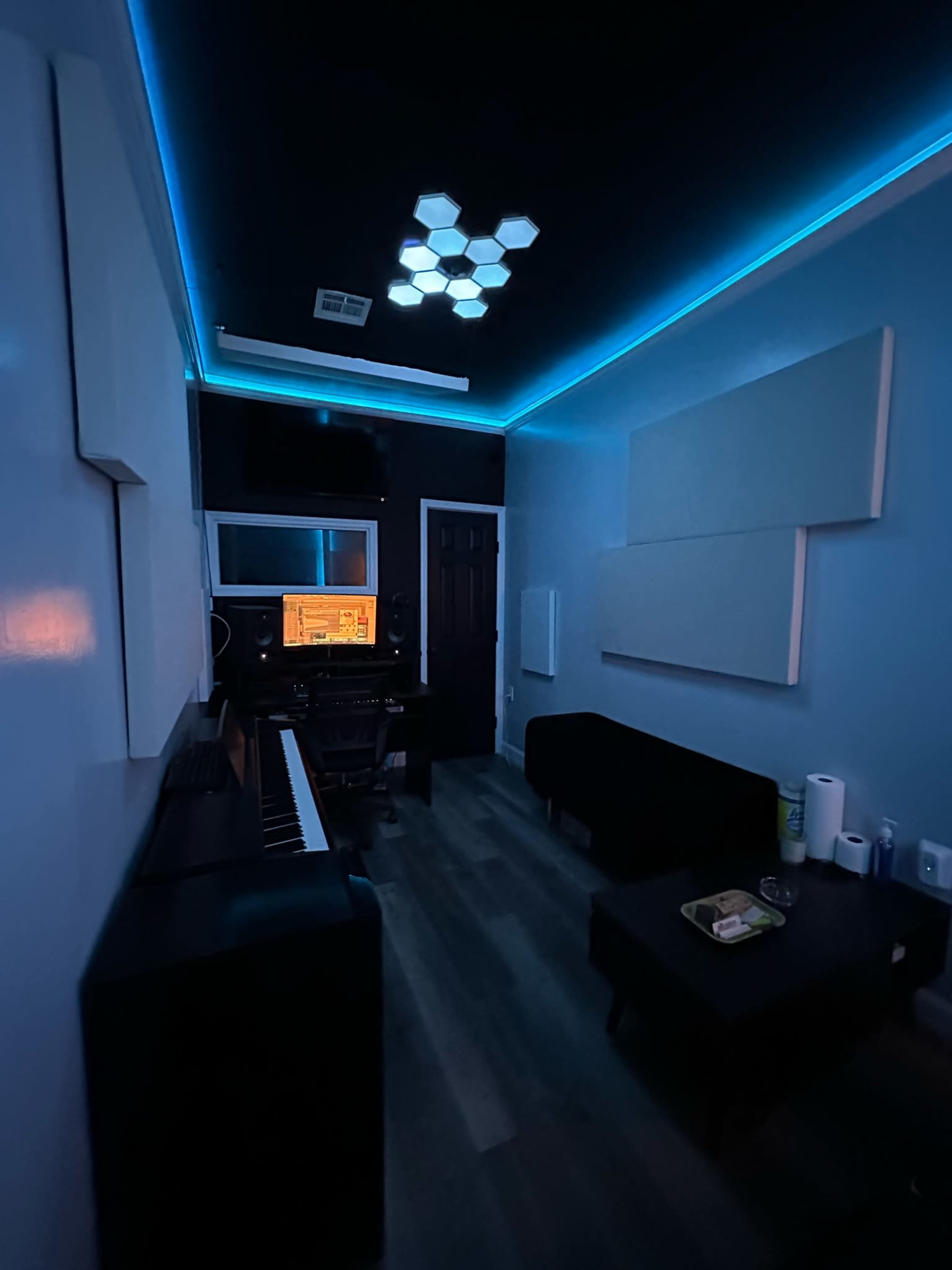 The Sound Oasis Recording Studios | Williamsburg Intimate Recording ...