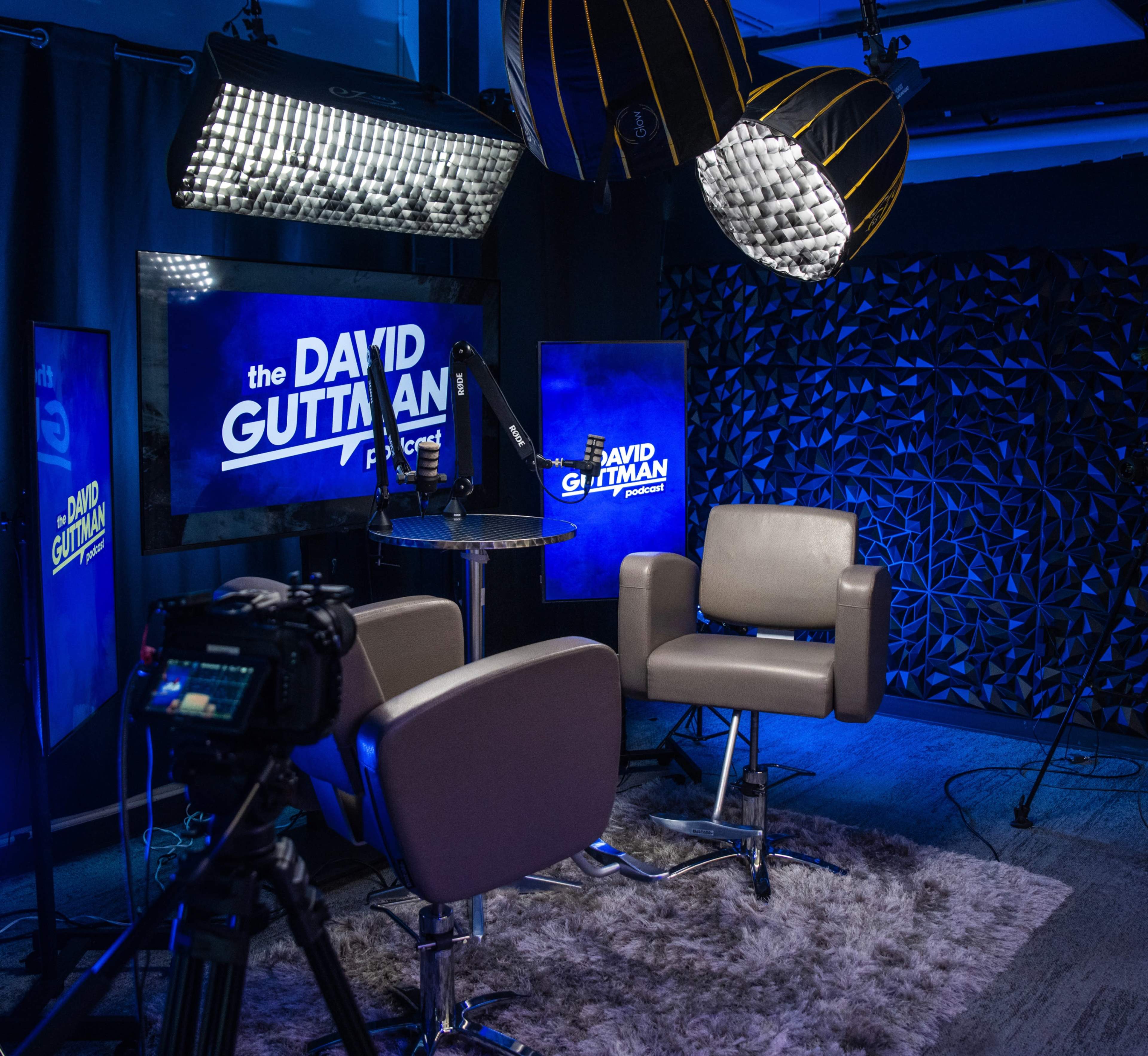 Creative Currency | The Podcast Studio in Miami, Miami, FL | Production ...