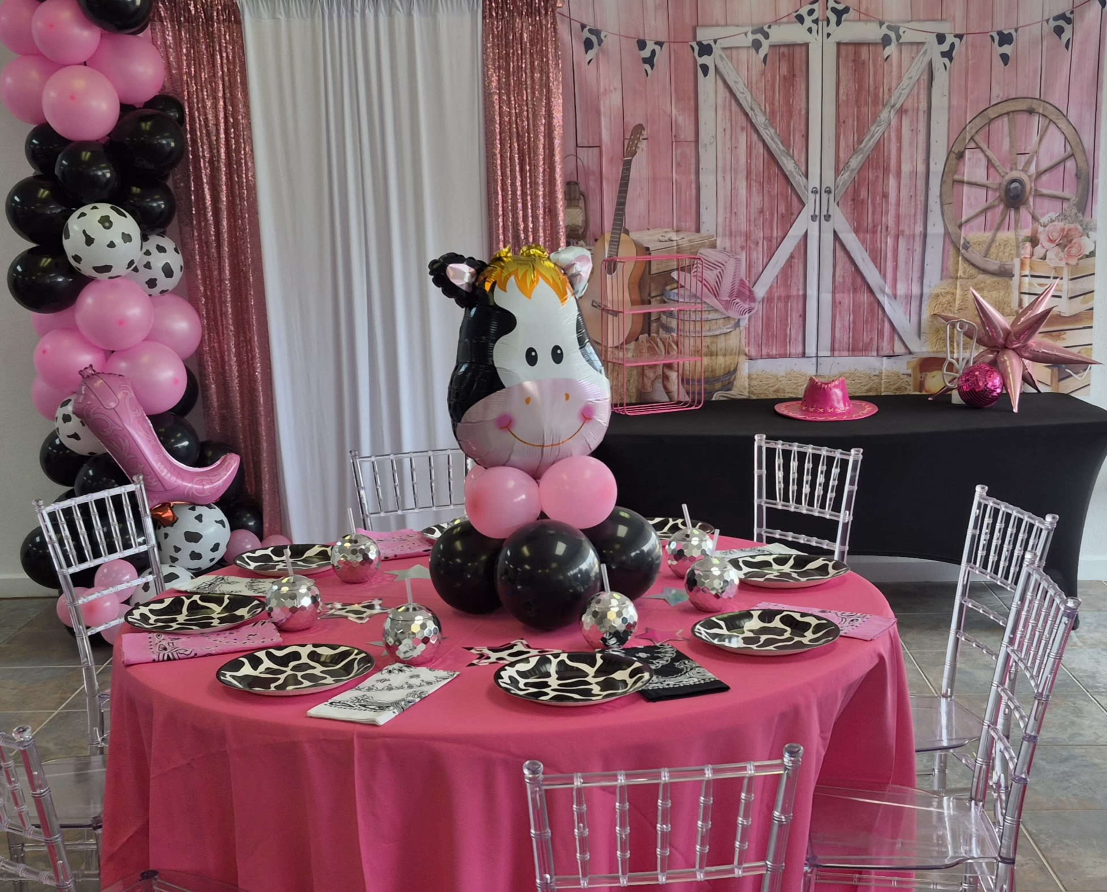 Posh Parties & Events | Posh Party Room, Spring, TX | Off-Site | Peerspace