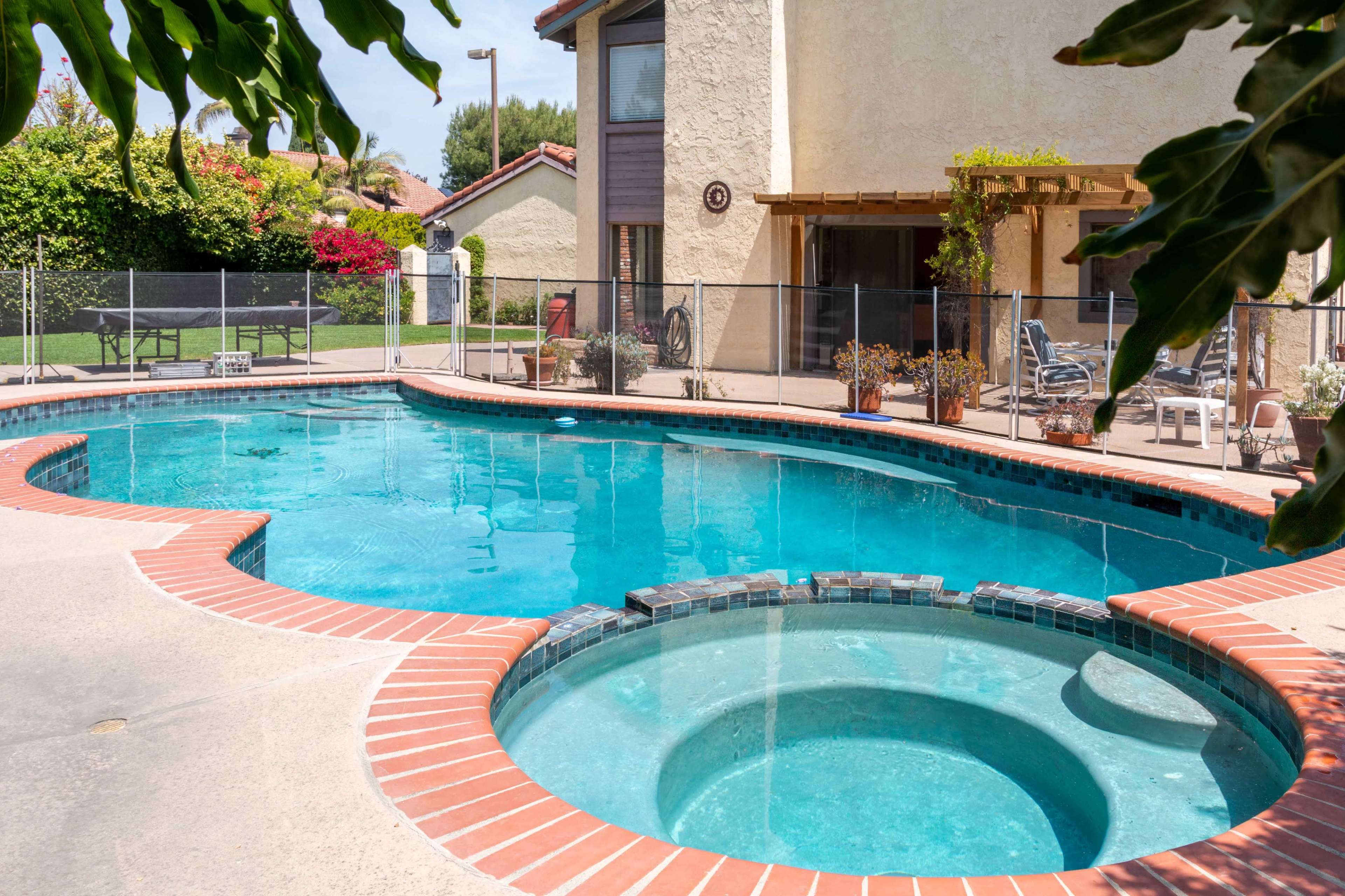 Large Pool & Lawn, Culver City, CA | Production | Peerspace