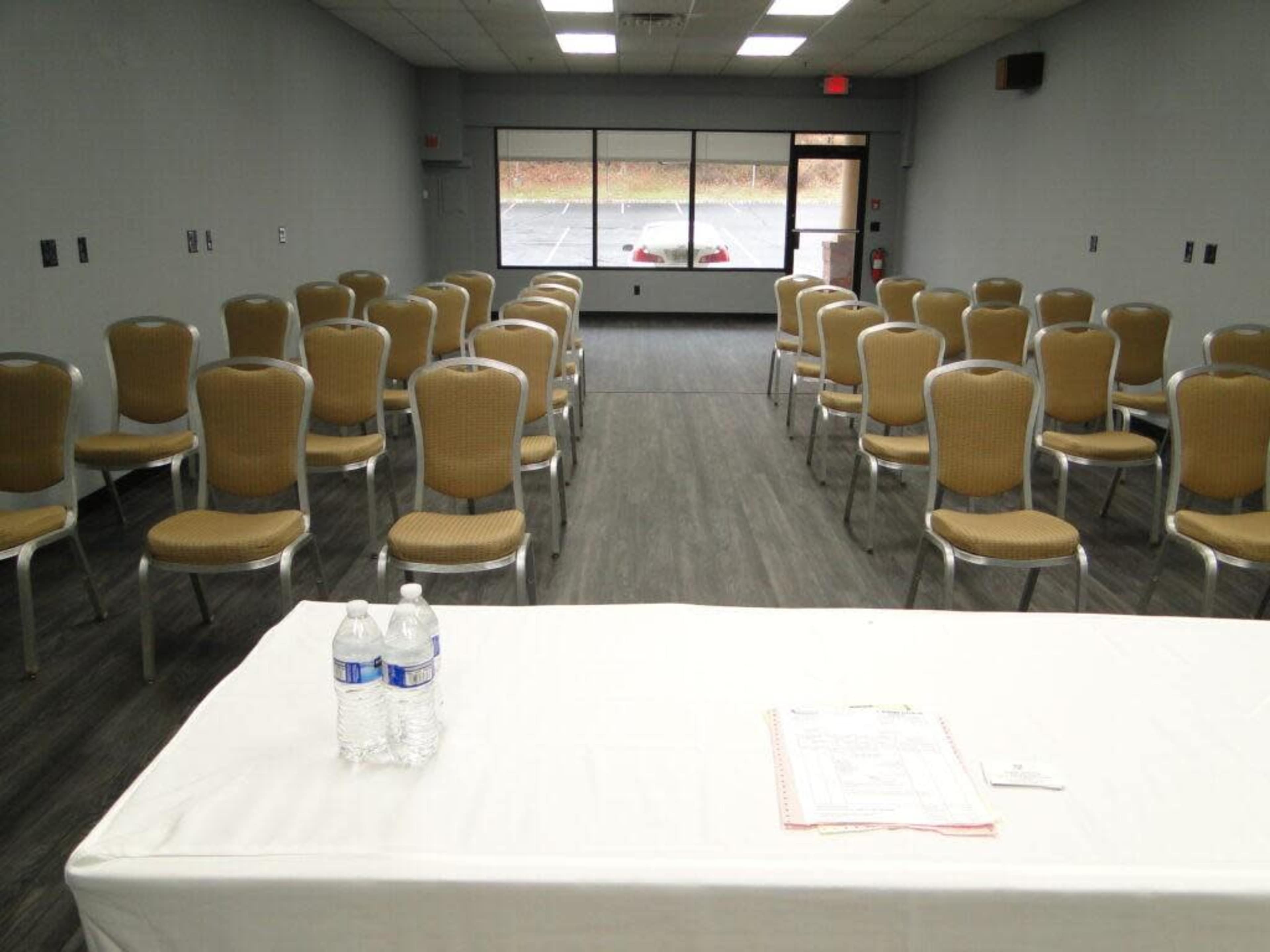 Spacious Urban Event Loft with Modern Charm, Green Brook, NJ | Off-Site ...
