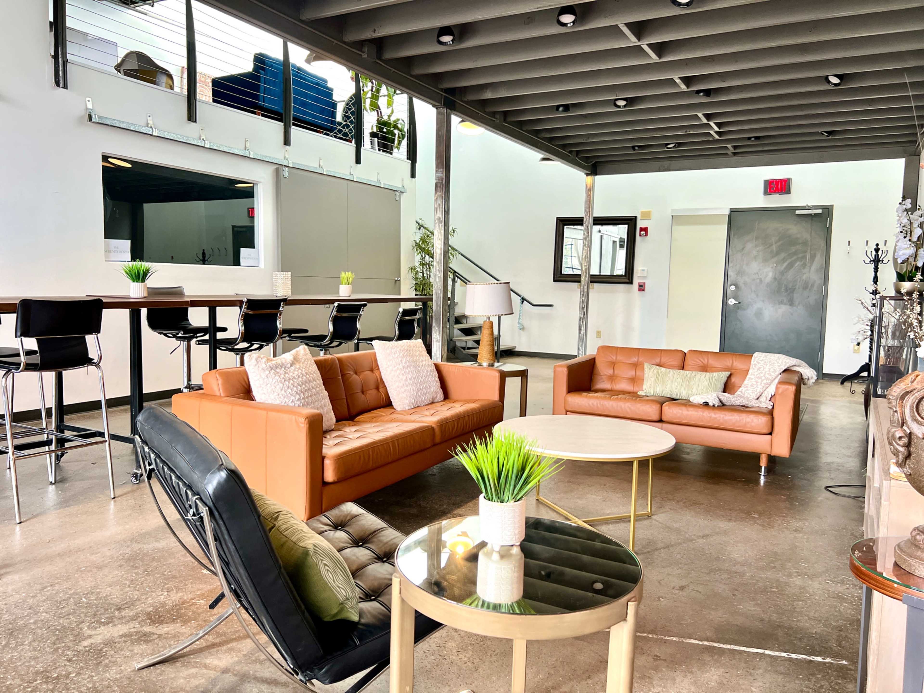 Aura Loft | A Spacious, Light-Filled Loft in West Midtown, Atlanta, GA ...