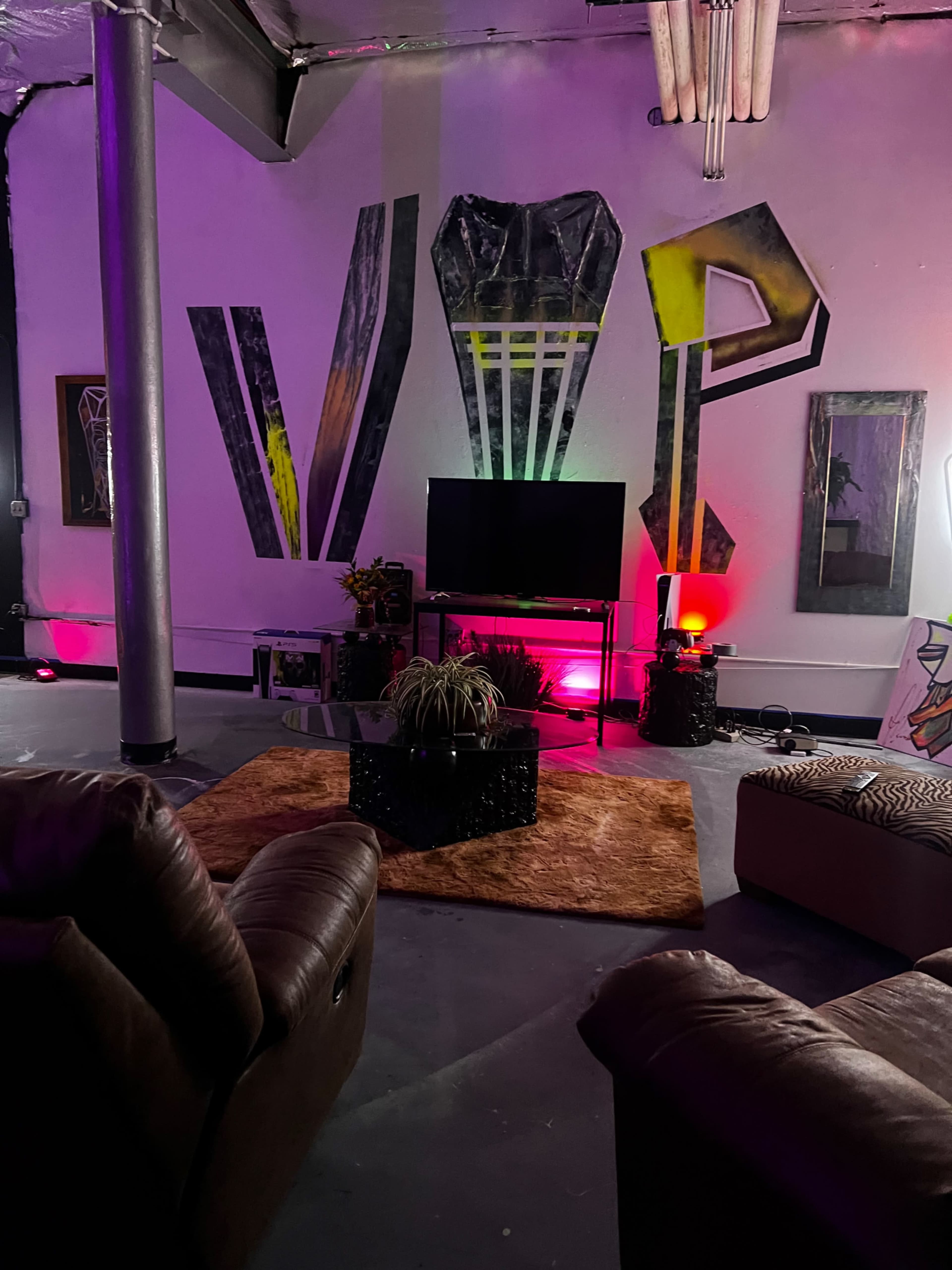 VIP Gaming/Event Lounge, Kansas City, MO | Event | Peerspace