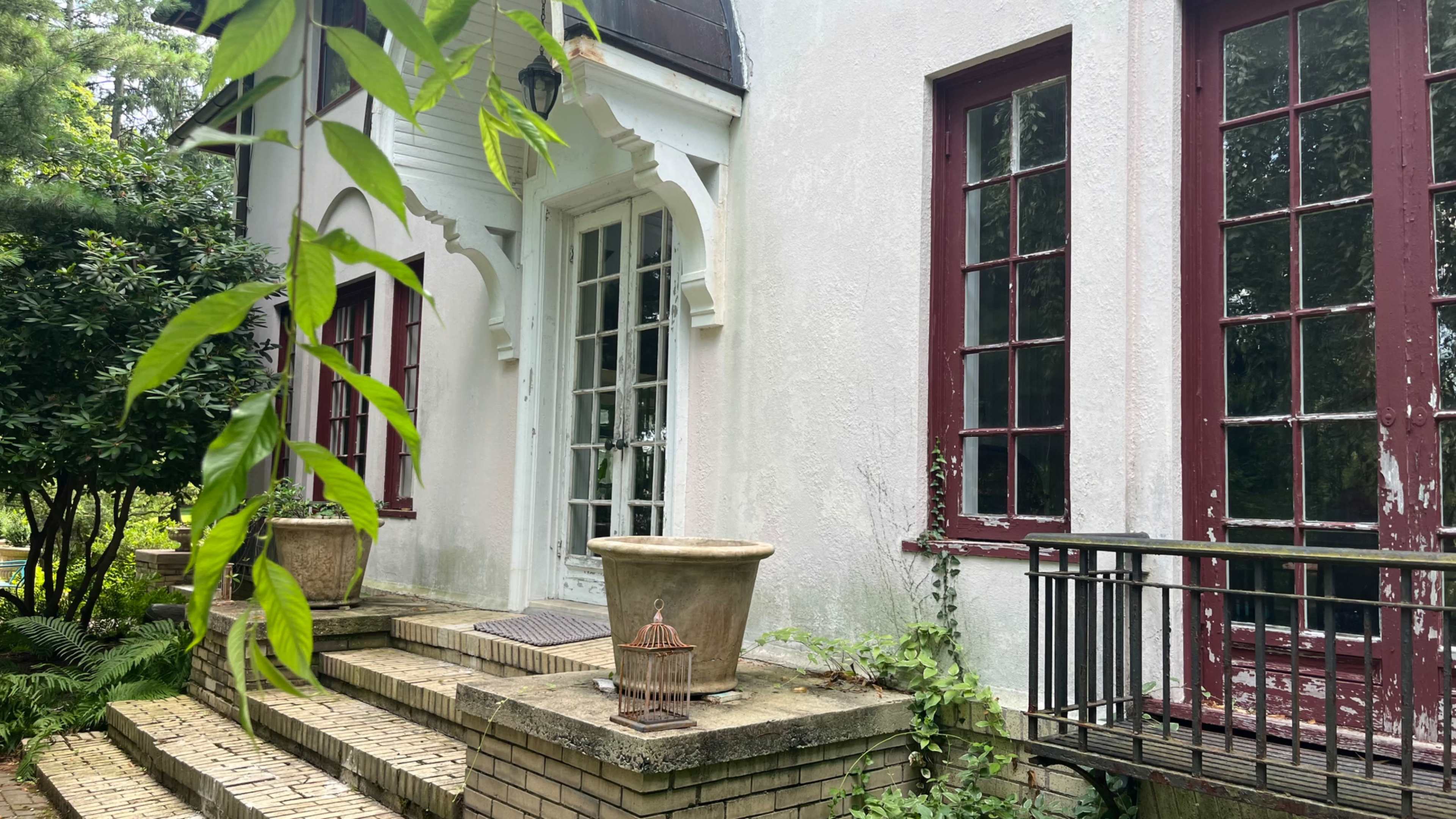 Lexow House | Hudson River Italianate House, village one hour from NYC ...