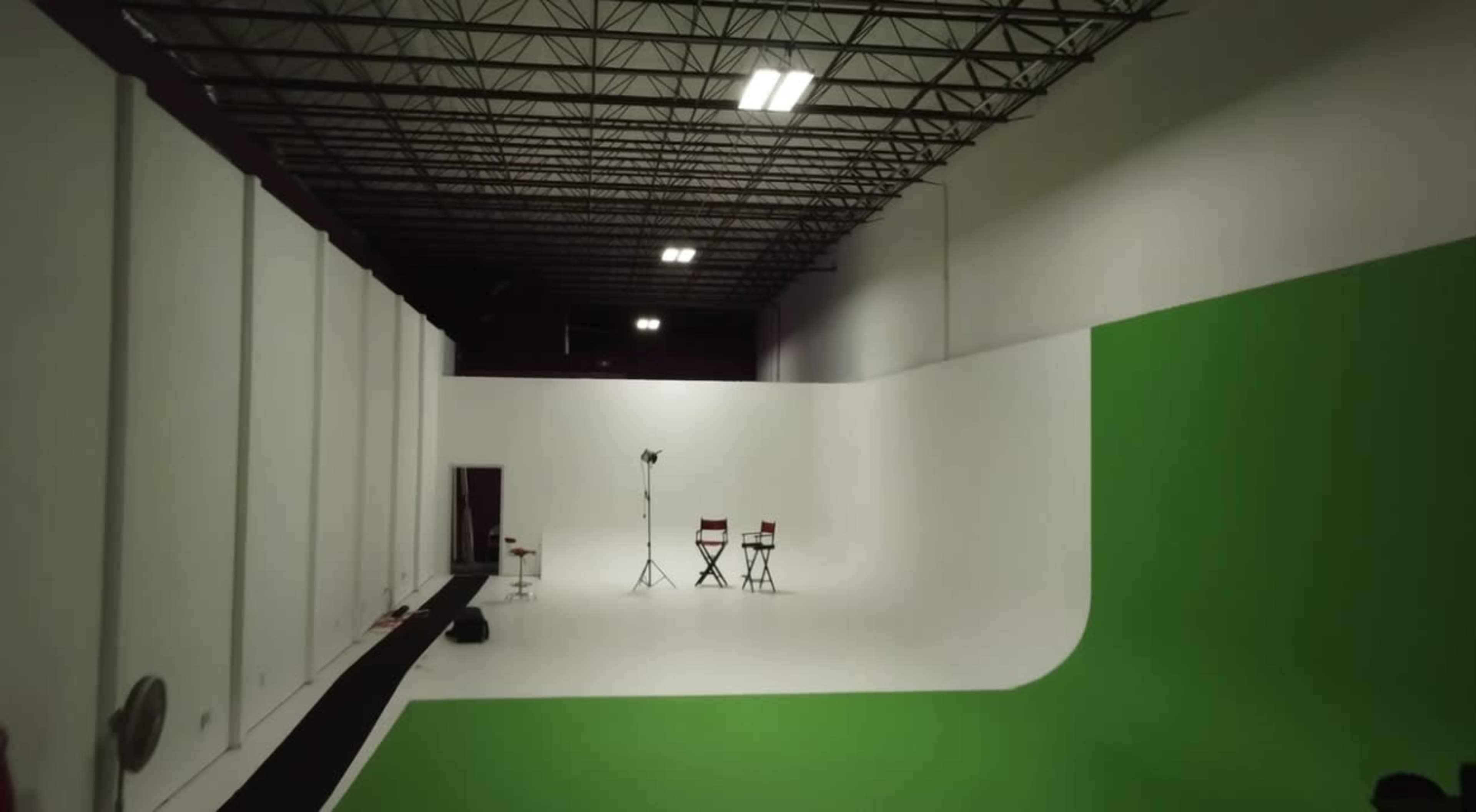 A 3,300 sqft video and photo shoot space, atlanta, GA | Production ...