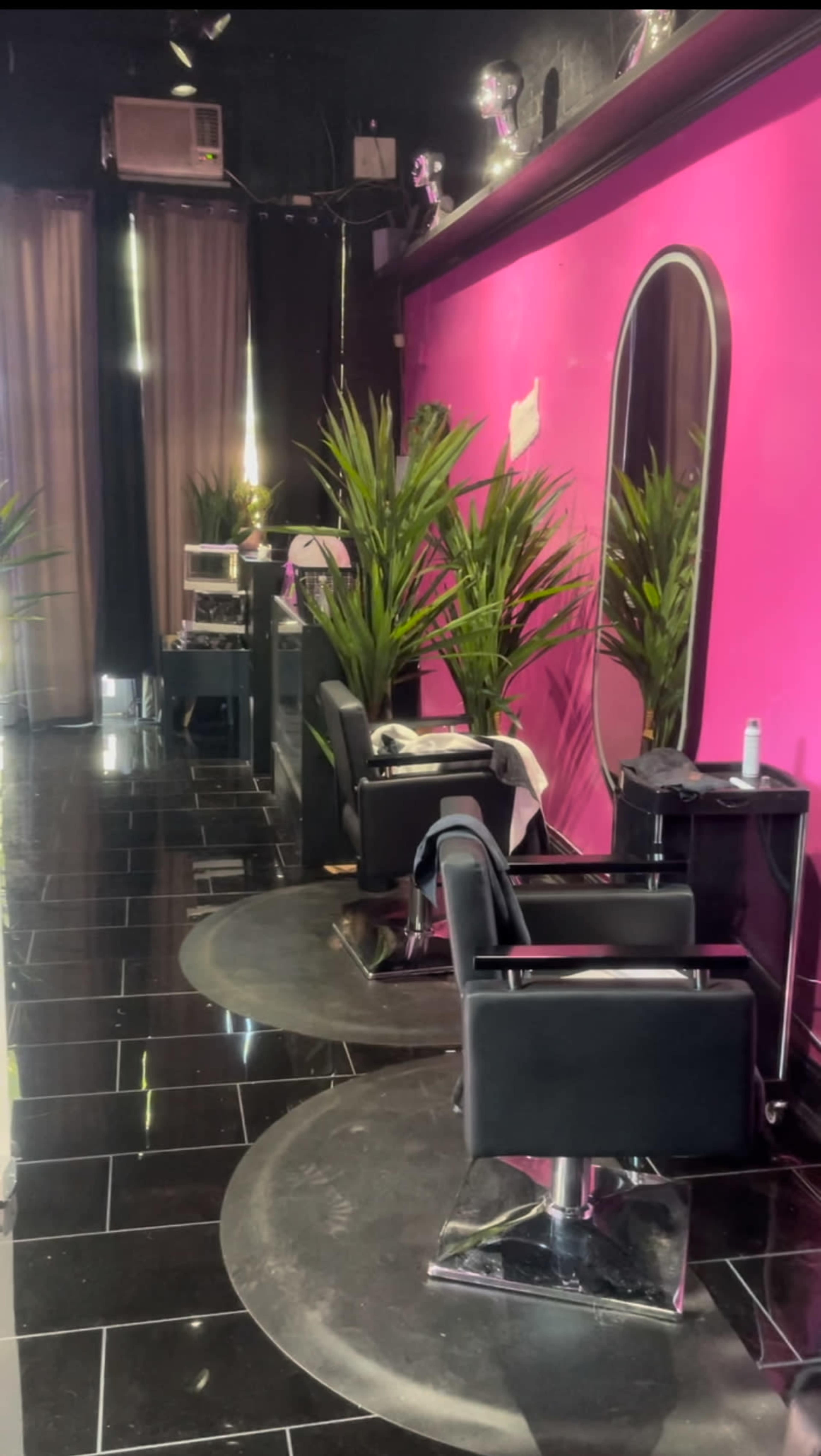 East Atlanta Beauty Bar, Atlanta, GA | Production | Peerspace