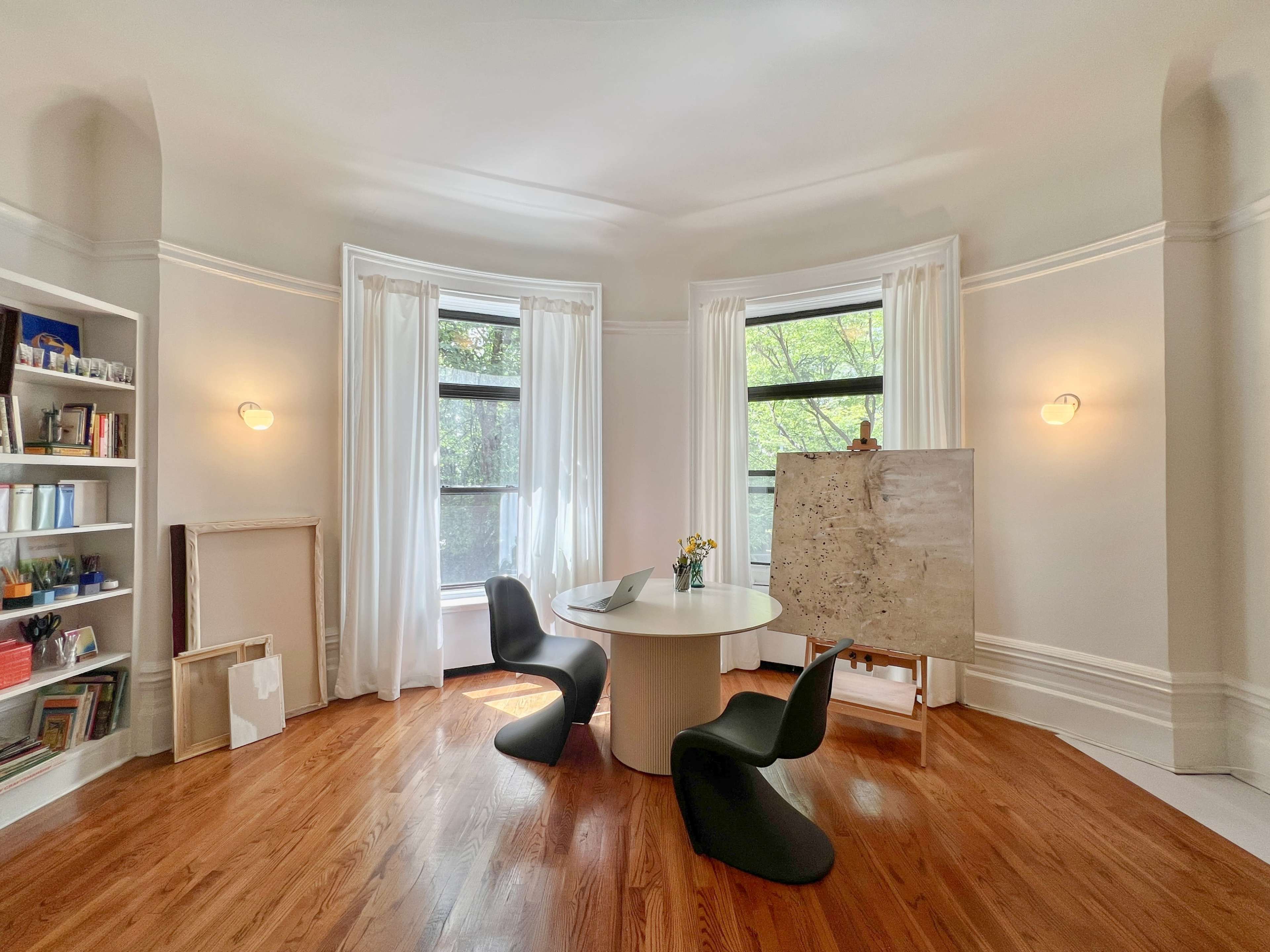 Sunny UWS Artist/Art Director's Studio — Ideal for Photo Video Shoots ...