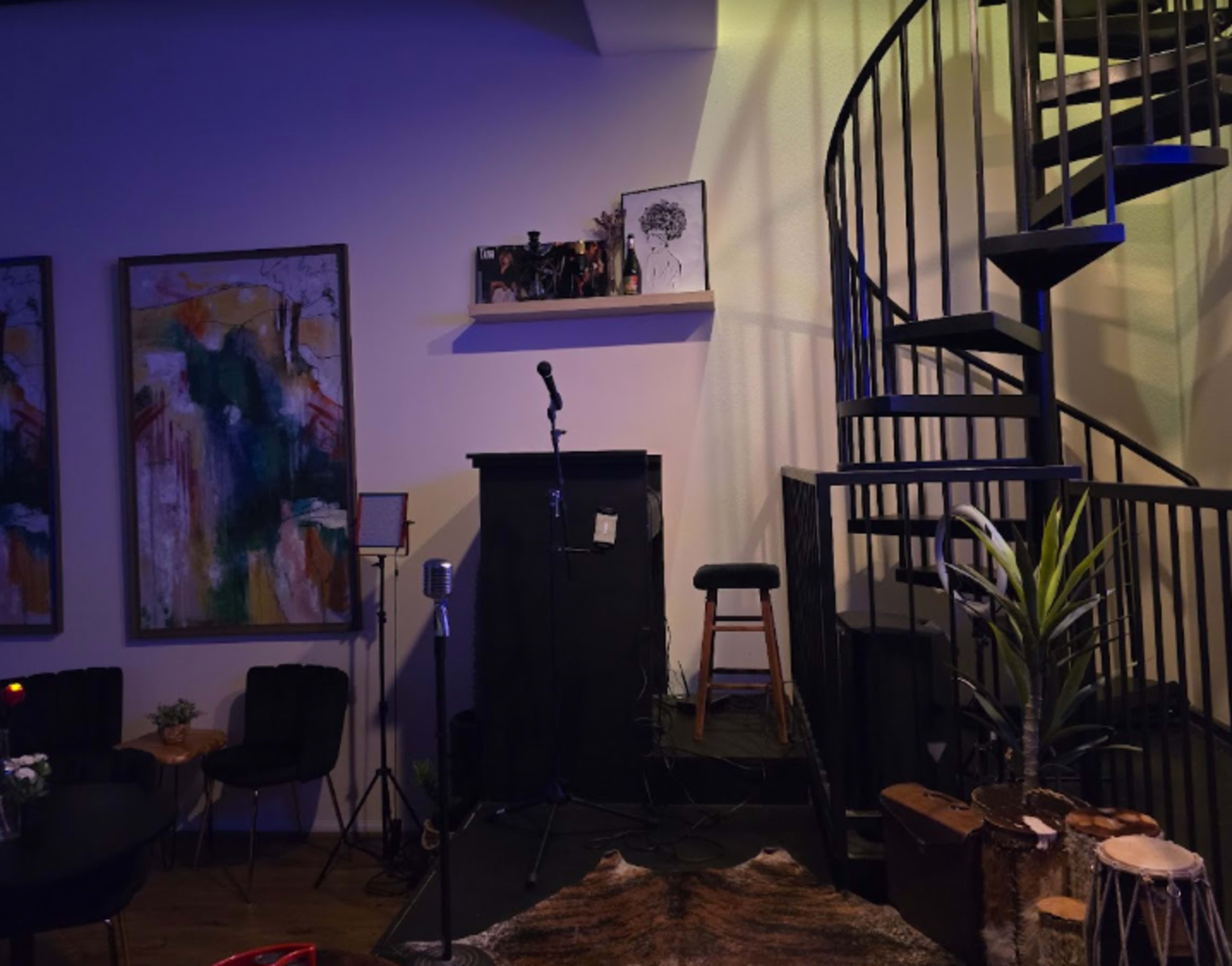 Intimate and Cozy Private Space, Los Angeles, CA | Event | Peerspace