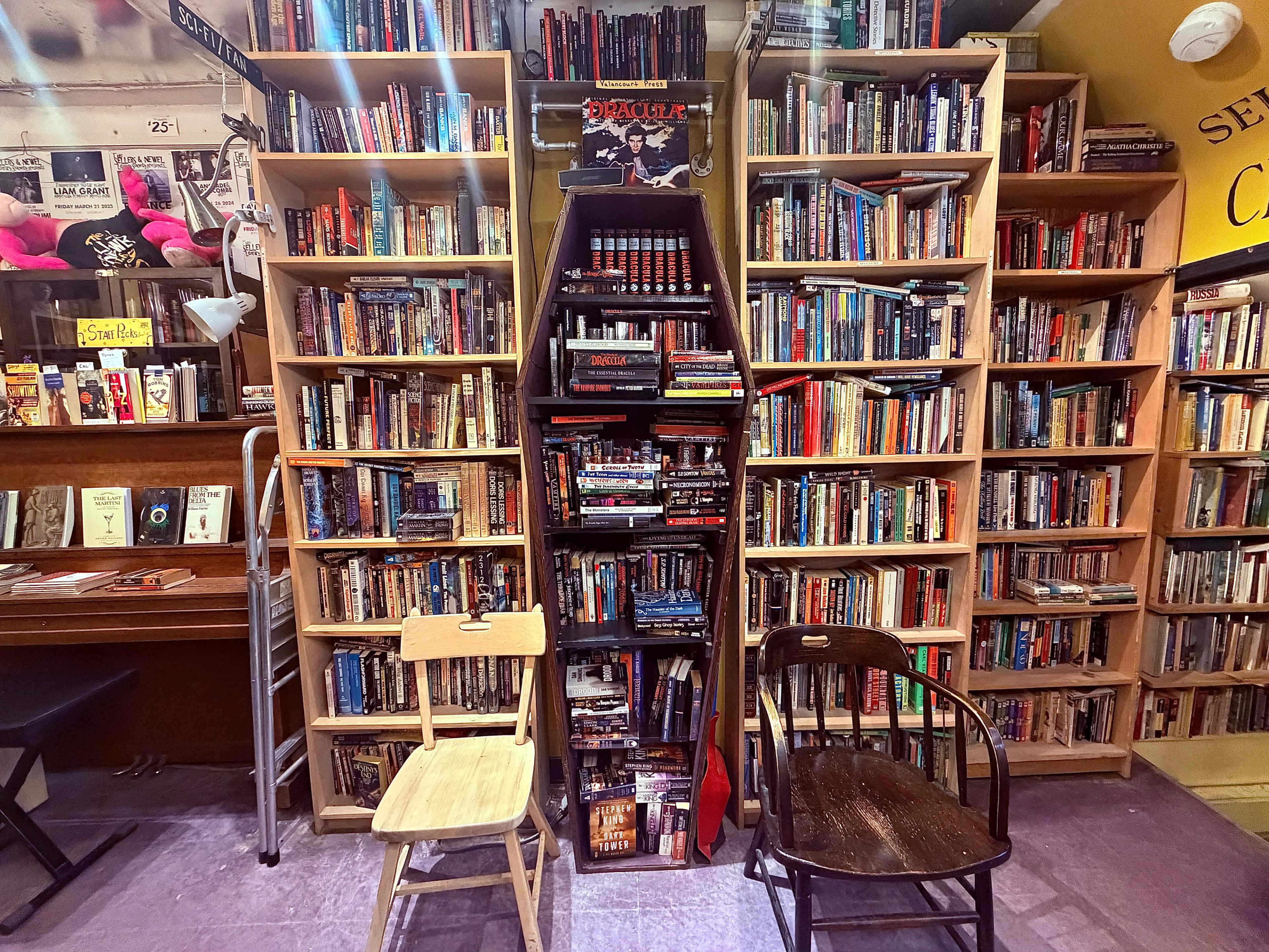 Sellers & Newel | Downtown Eclectic Bookstore, Toronto | Event | Peerspace